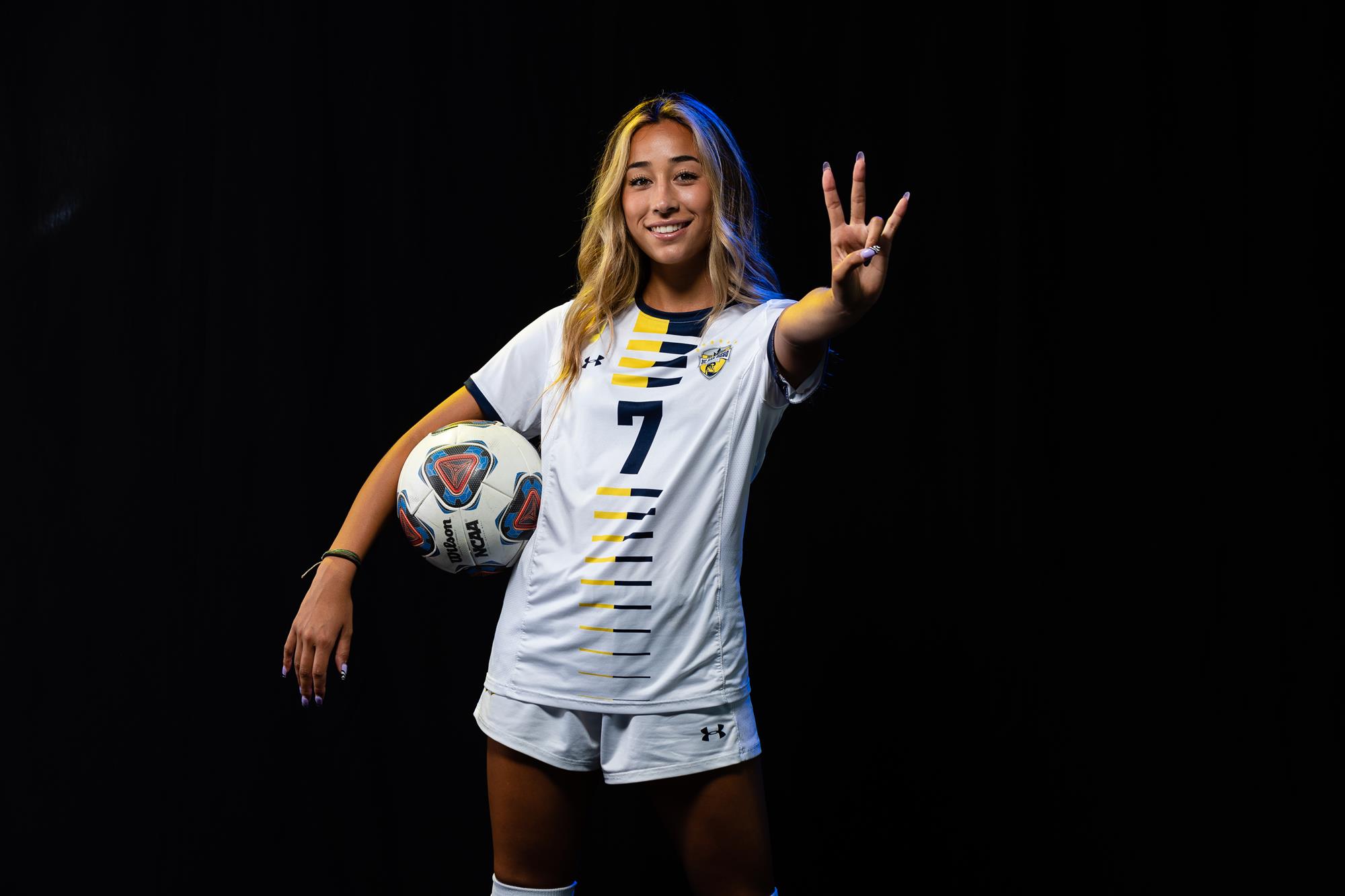 Lucy Tang - 2022 - Women's Soccer - UC San Diego