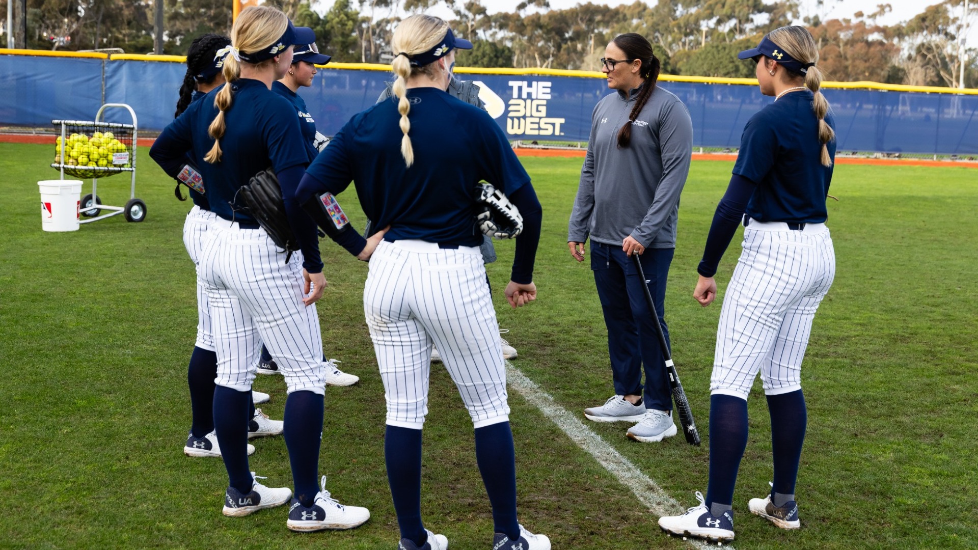 Softball Opens Big West Play in La Jolla - UC San Diego