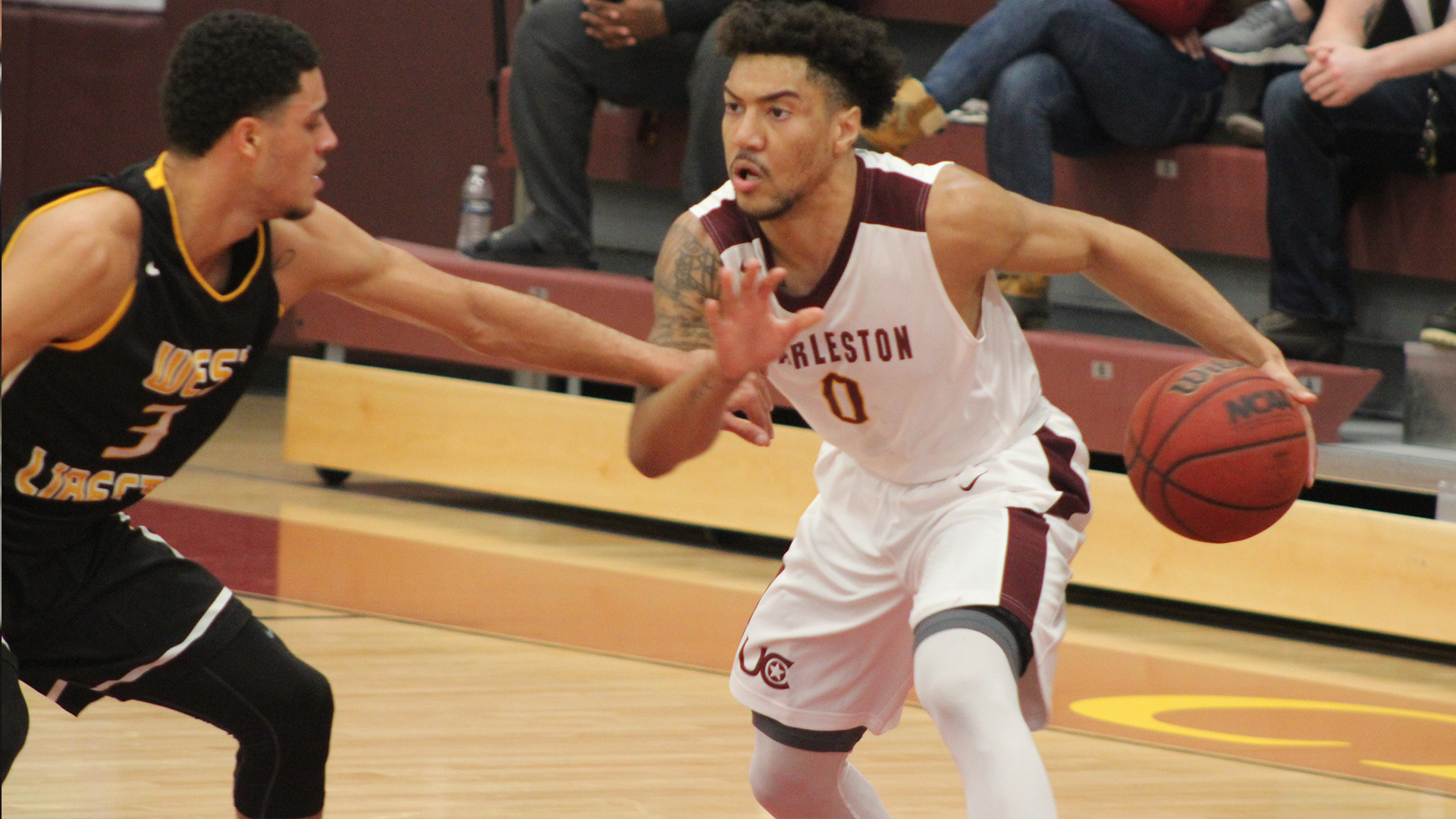 Jaylen Hinton - Men's Basketball - University of Charleston Athletics