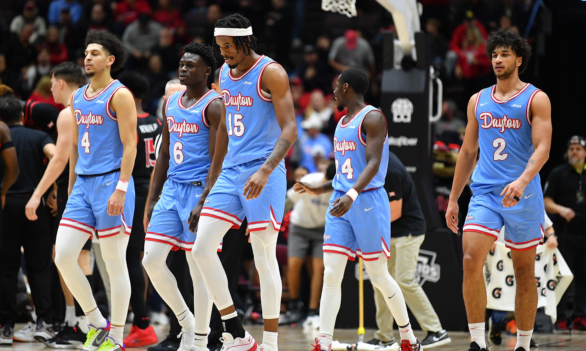 Nate Santos - Men's Basketball - University of Dayton Athletics