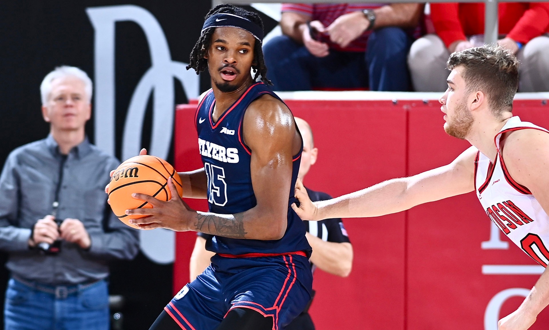 Men’s Basketball Opens Atlantic 10 Play With 72-59 Win At Davidson ...