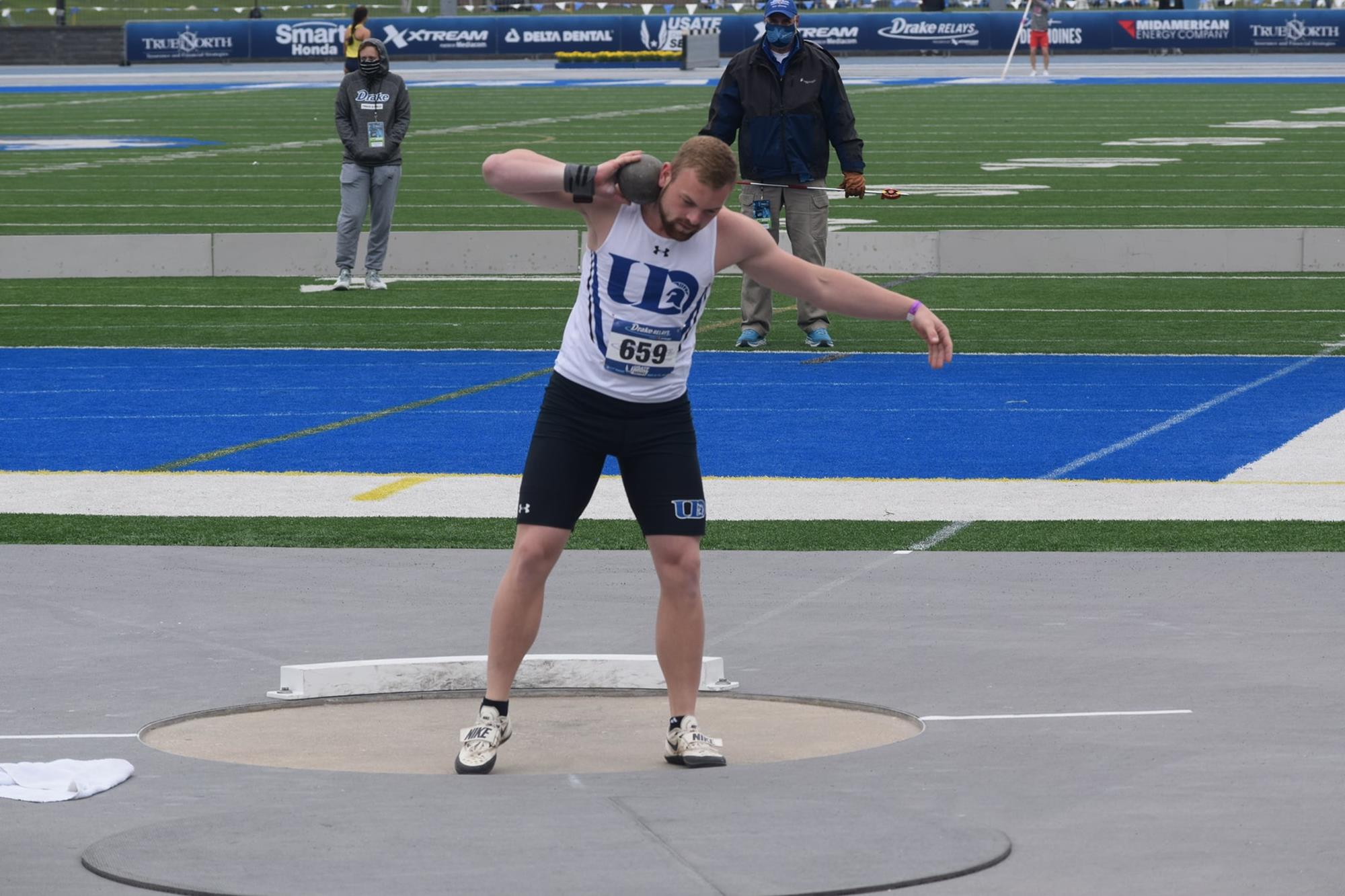 Men's Throwers Compete At UW-Platteville Opener - University of Dubuque
