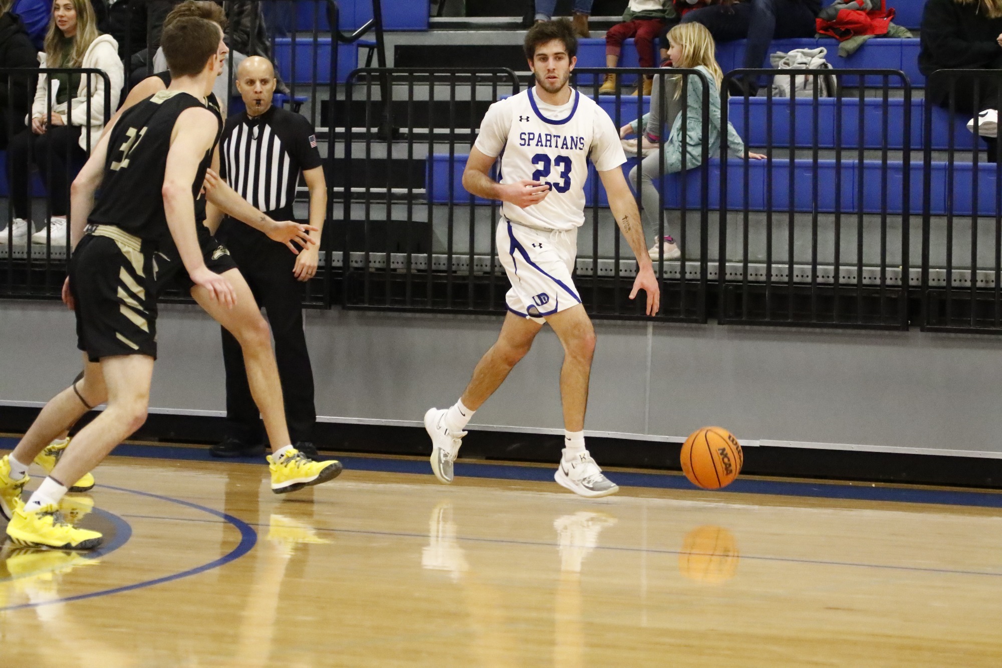 Hunter Snyder - 2022-23 - Men's Basketball - University of Dubuque