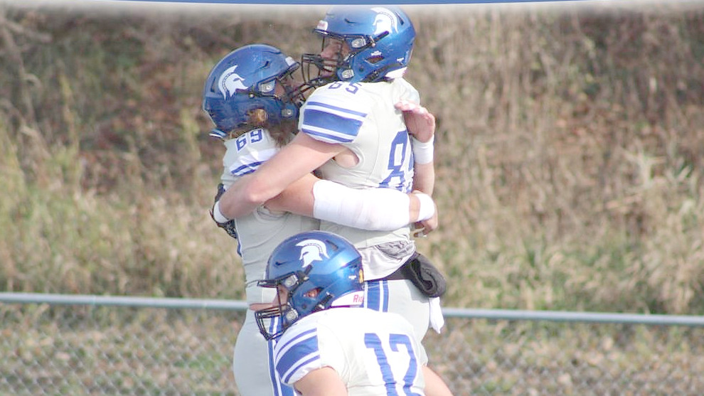 Football Ends Season with Road Win over Norse - University of Dubuque