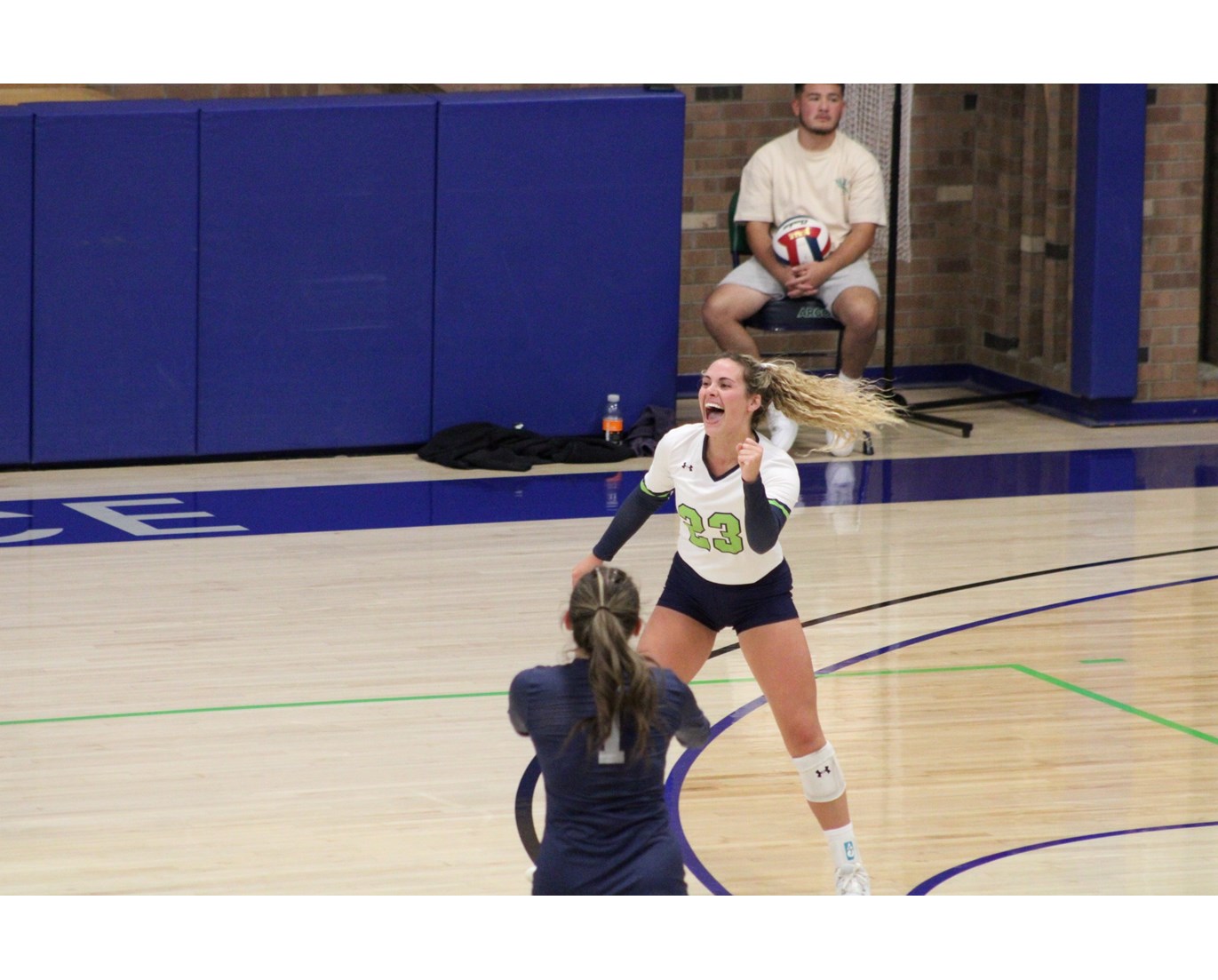 Taylor Christensen - 2023-24 - Women's Volleyball - University of ...