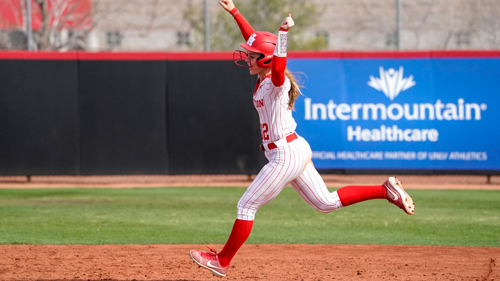 Bethany Busch - Softball - University of Houston Athletics