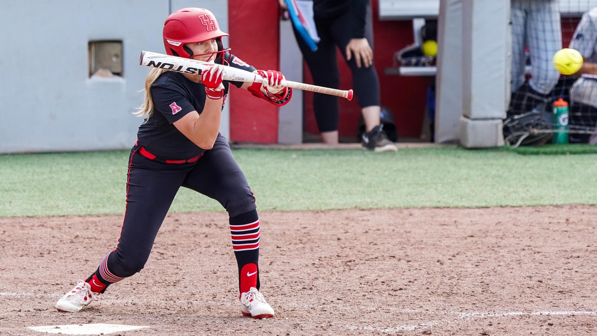 Paige Lott - Softball - University of Houston Athletics