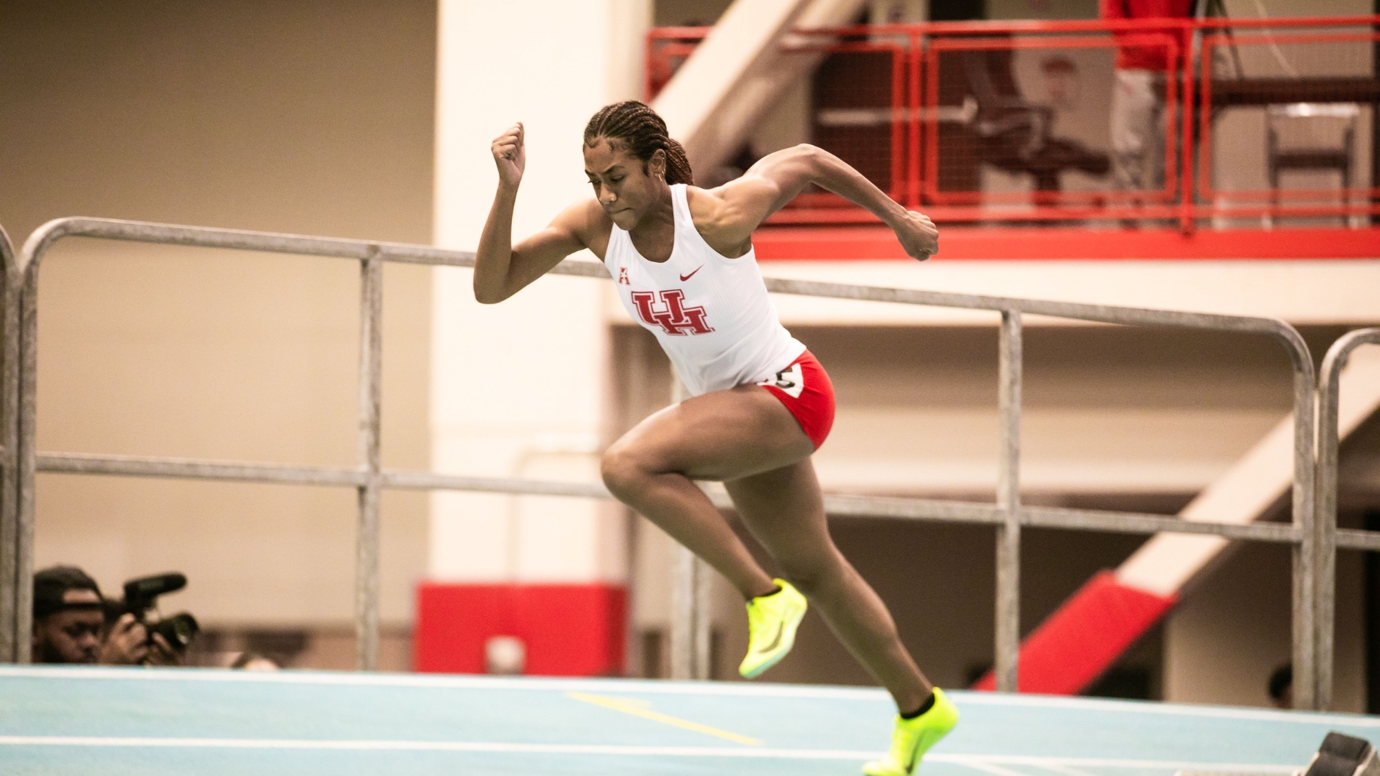 Iman Babineaux - Track and Field - University of Houston Athletics
