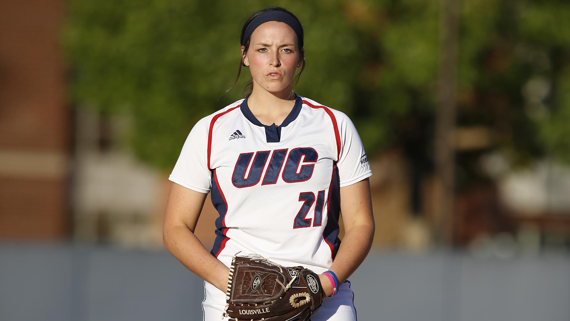 Lindsay Melson - Softball - UIC Athletics