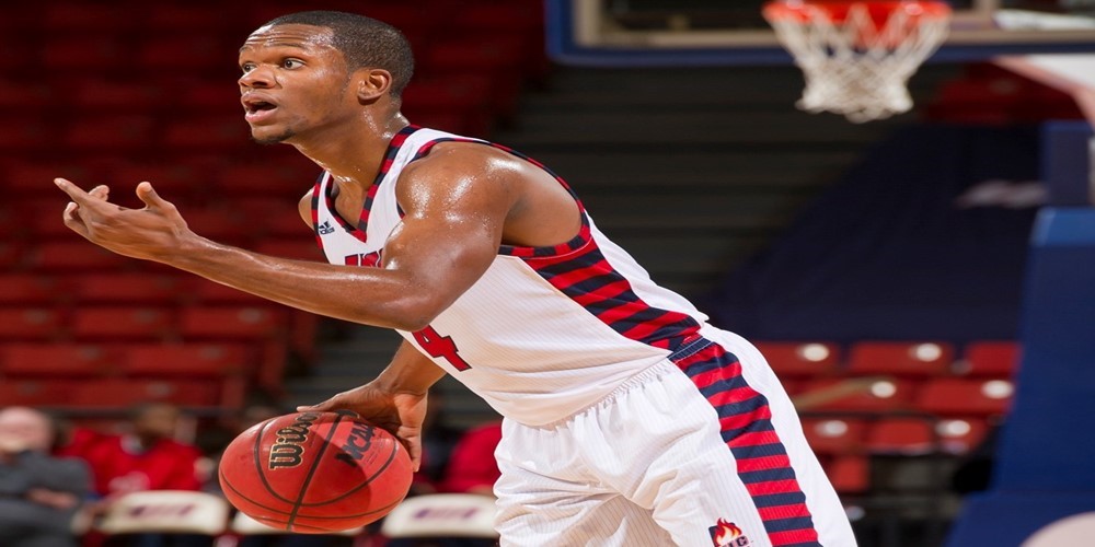 Lance Whitaker - Men's Basketball - UIC Athletics