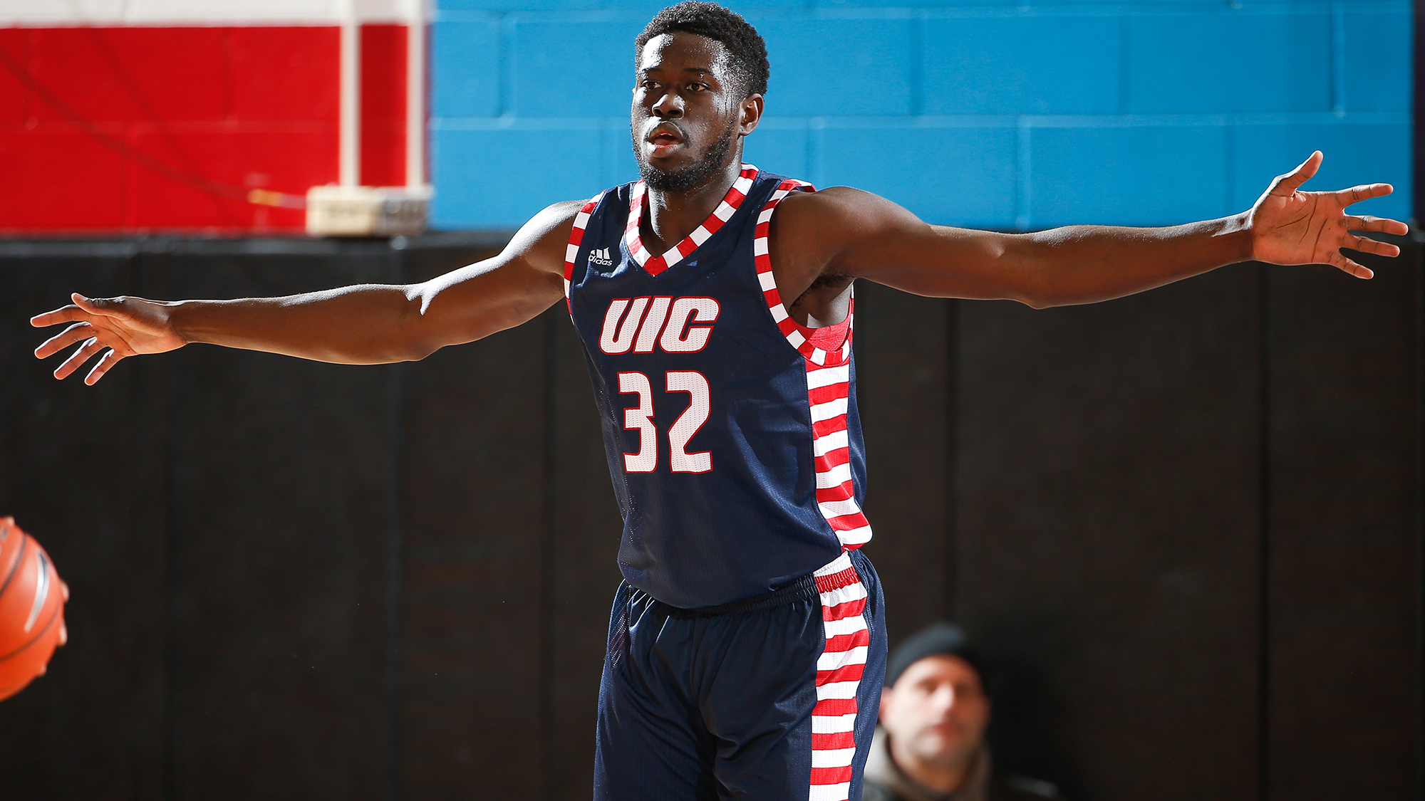 Clint Robinson - Men's Basketball - UIC Athletics