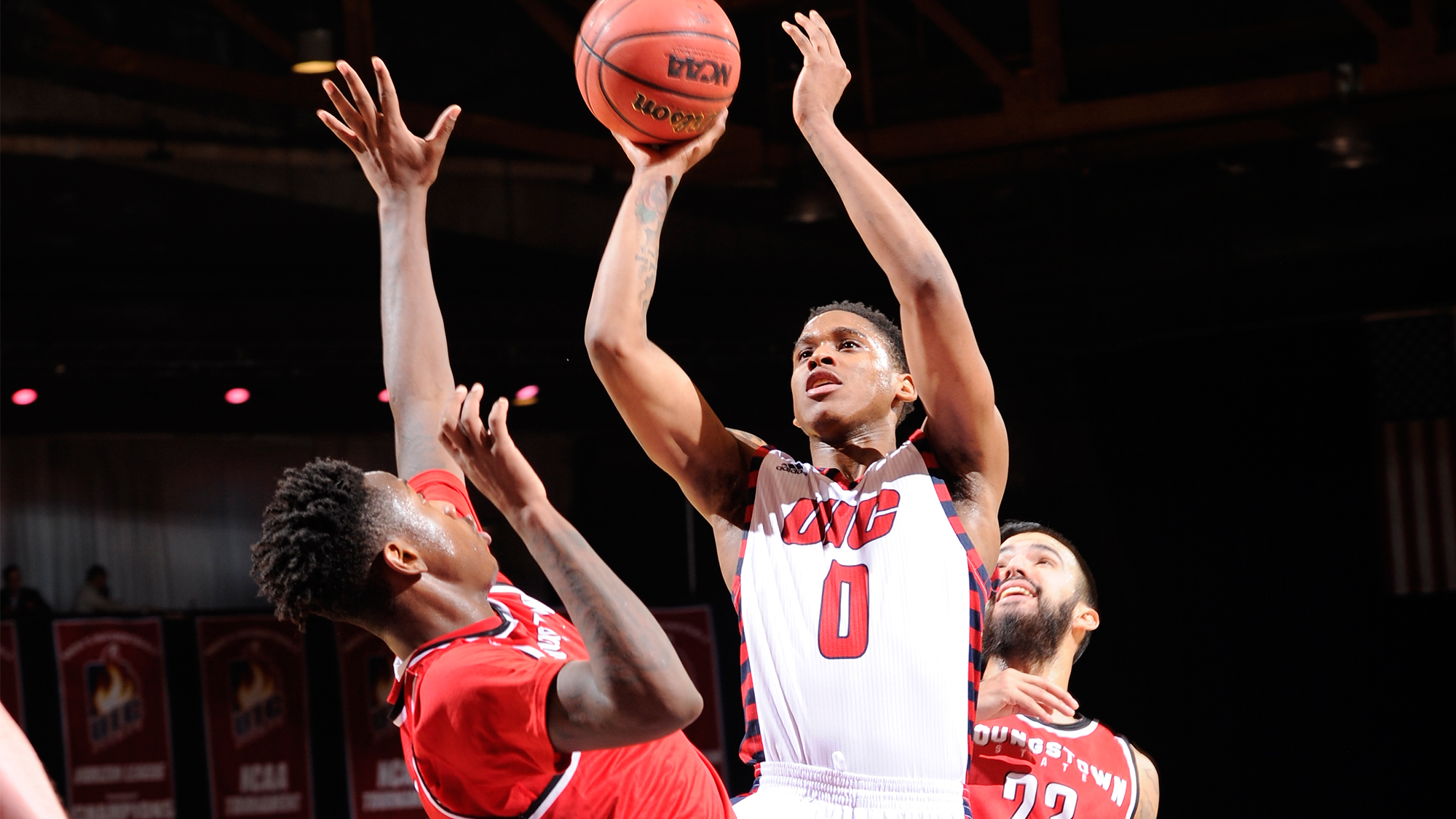 Dominique Matthews - Men's Basketball - UIC Athletics