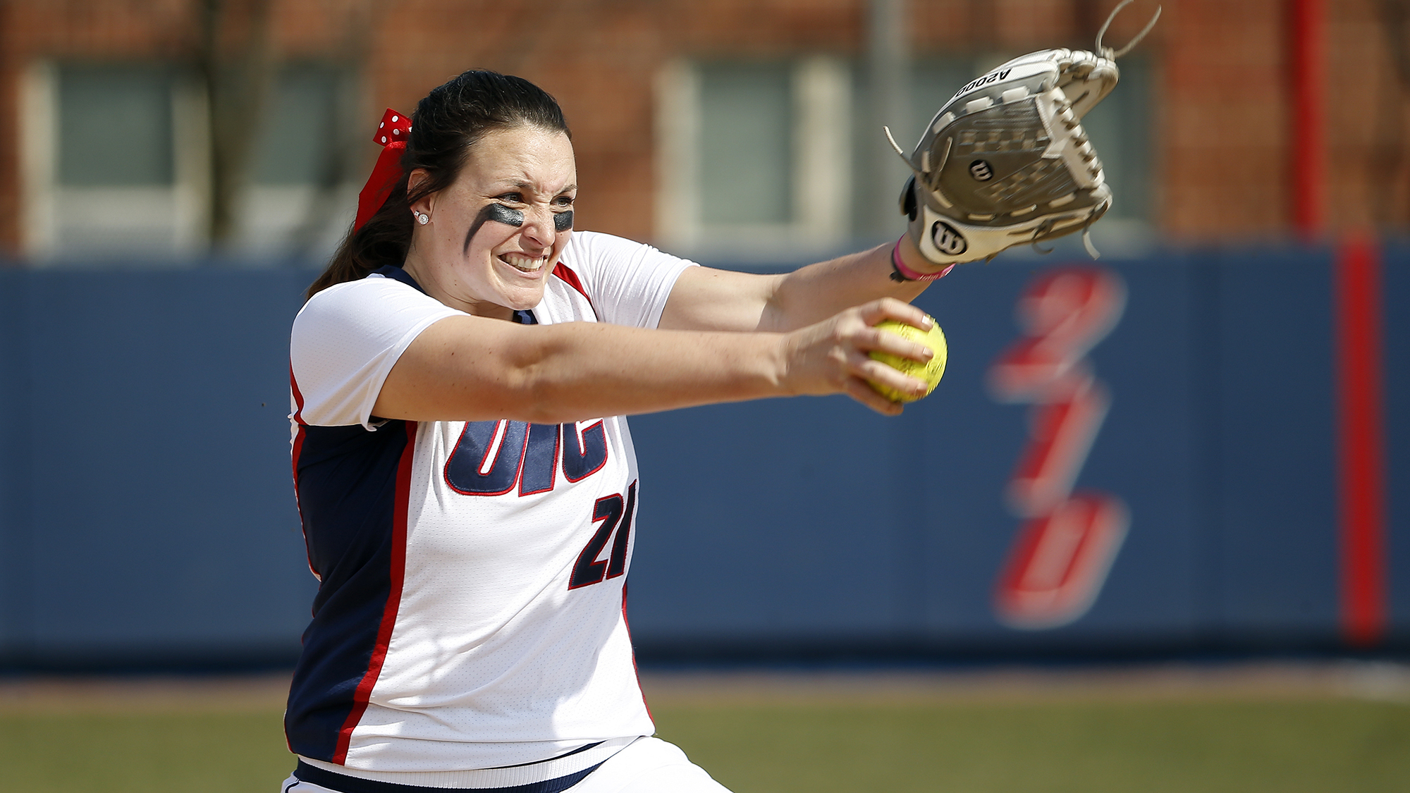 Lindsay Melson - Softball - UIC Athletics