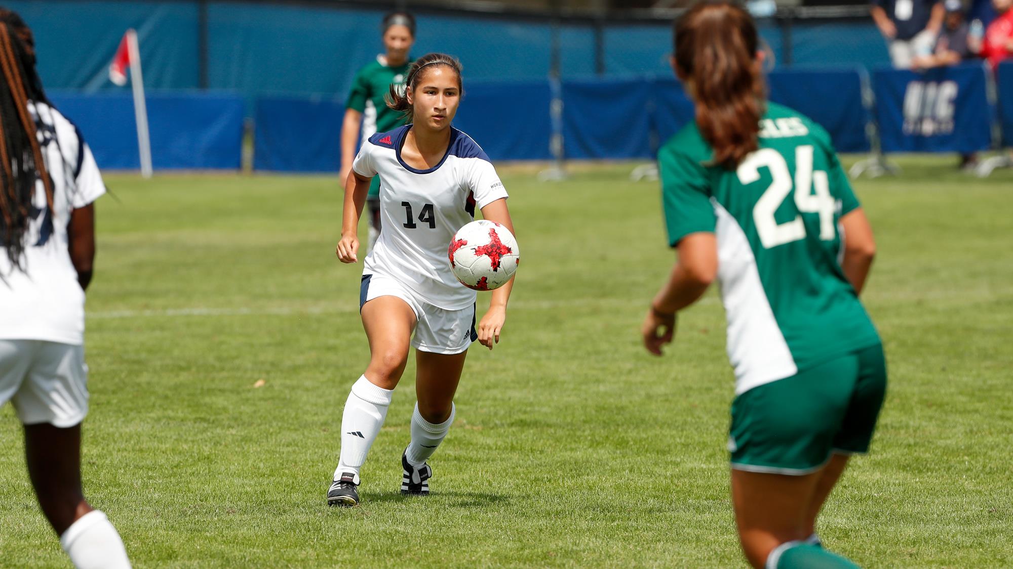 Lexi Gomez - Women's Soccer - UIC Athletics