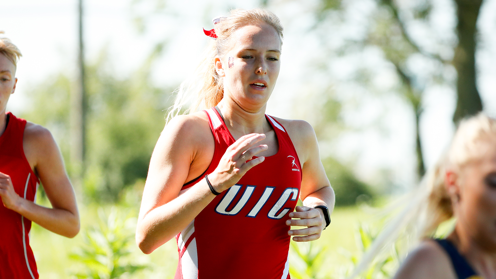 Allison Hansen - Women's Track and Field - UIC Athletics