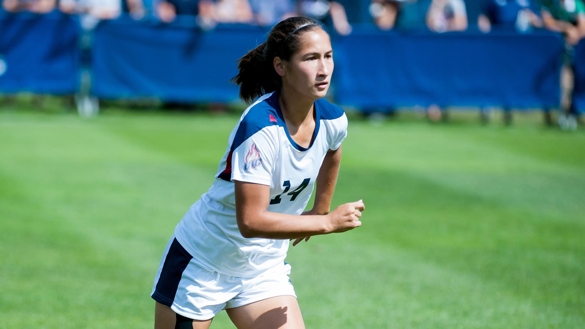 Lexi Gomez - Women's Soccer - UIC Athletics