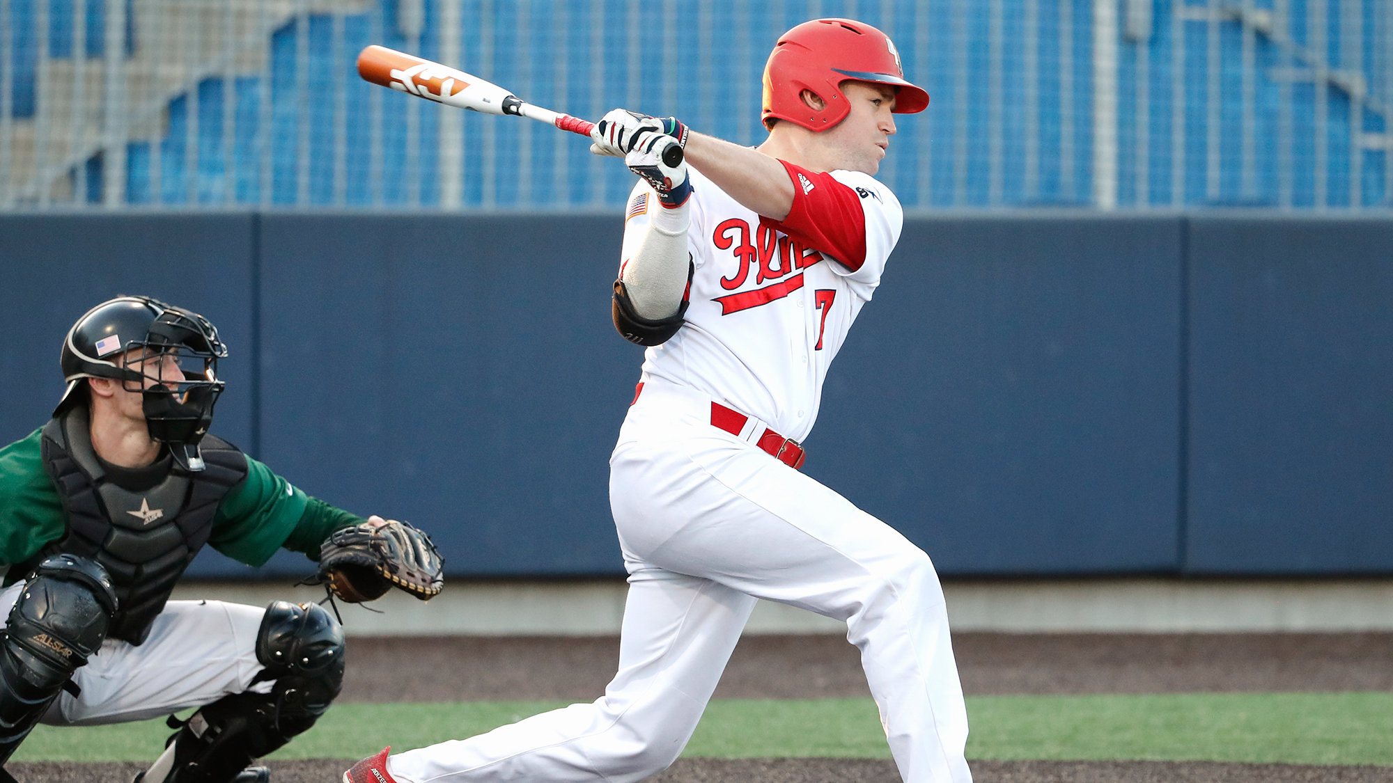 Riley Hebert - Baseball - UIC Athletics