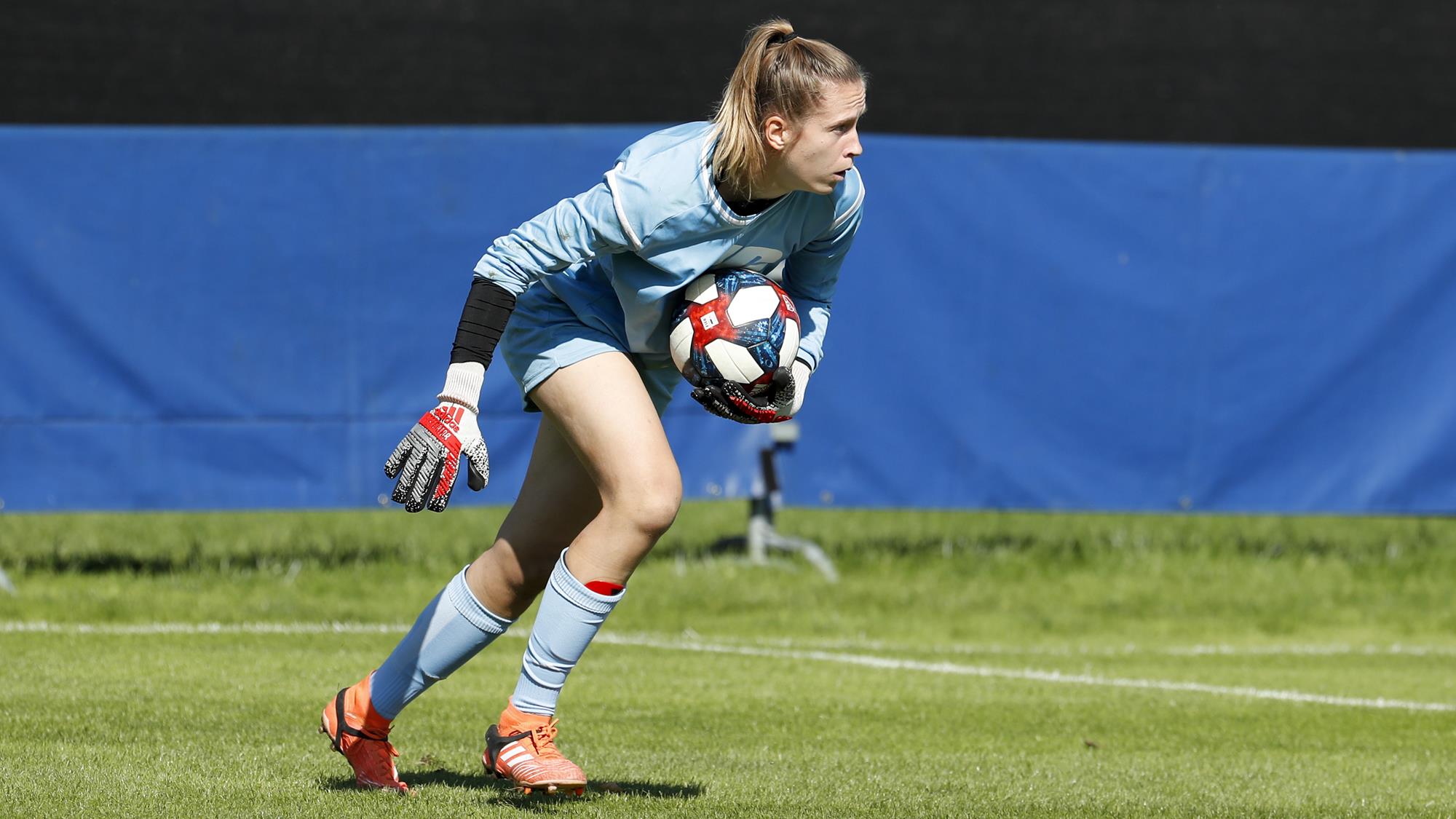 Lena Kurz - Women's Soccer - UIC Athletics