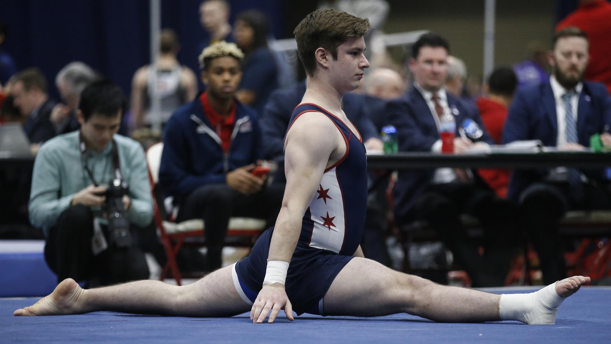 Kaleb Booth - Men's Gymnastics - UIC Athletics