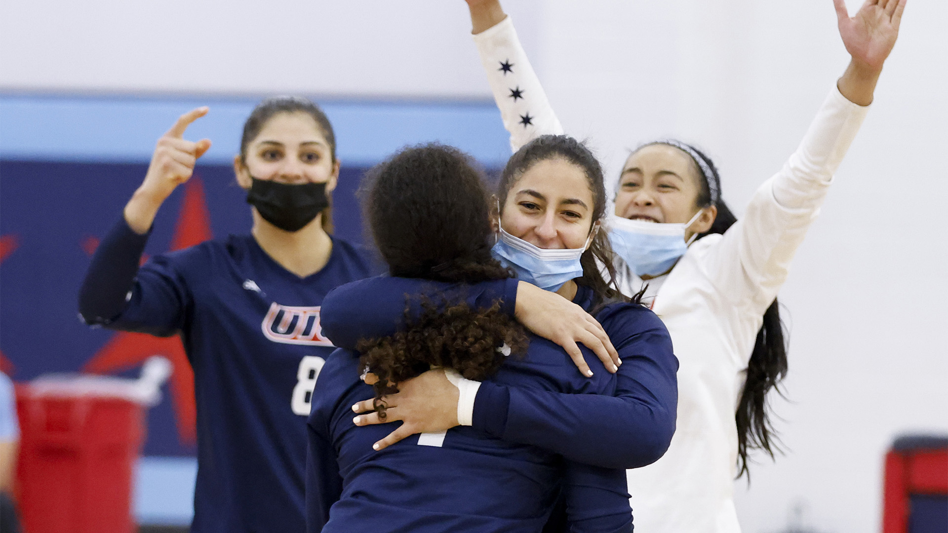 Flames Upset ‘Canes at UCF Invitational - UIC Athletics