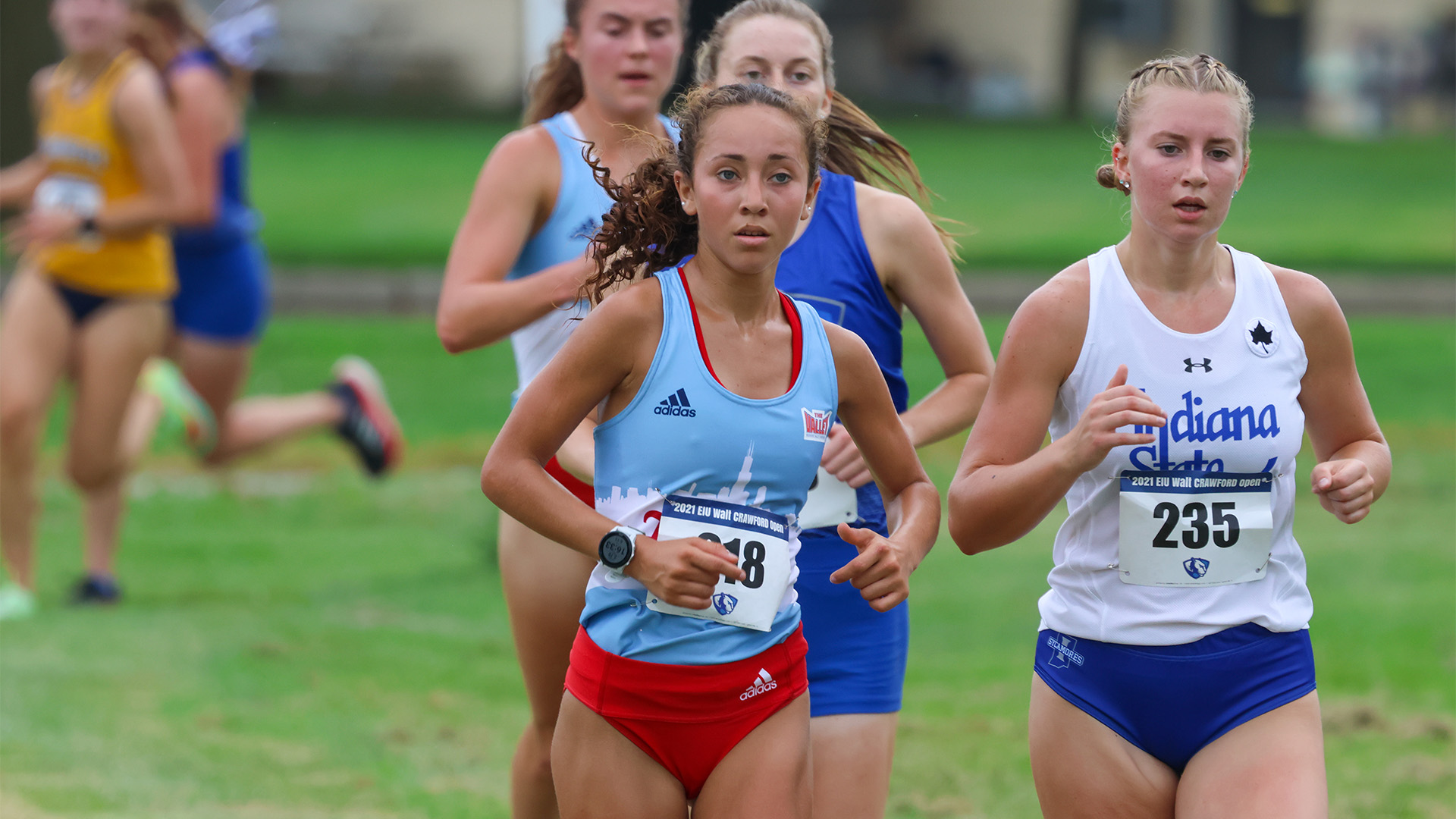 Bella Dicrosta - Women's Cross Country - UIC Athletics