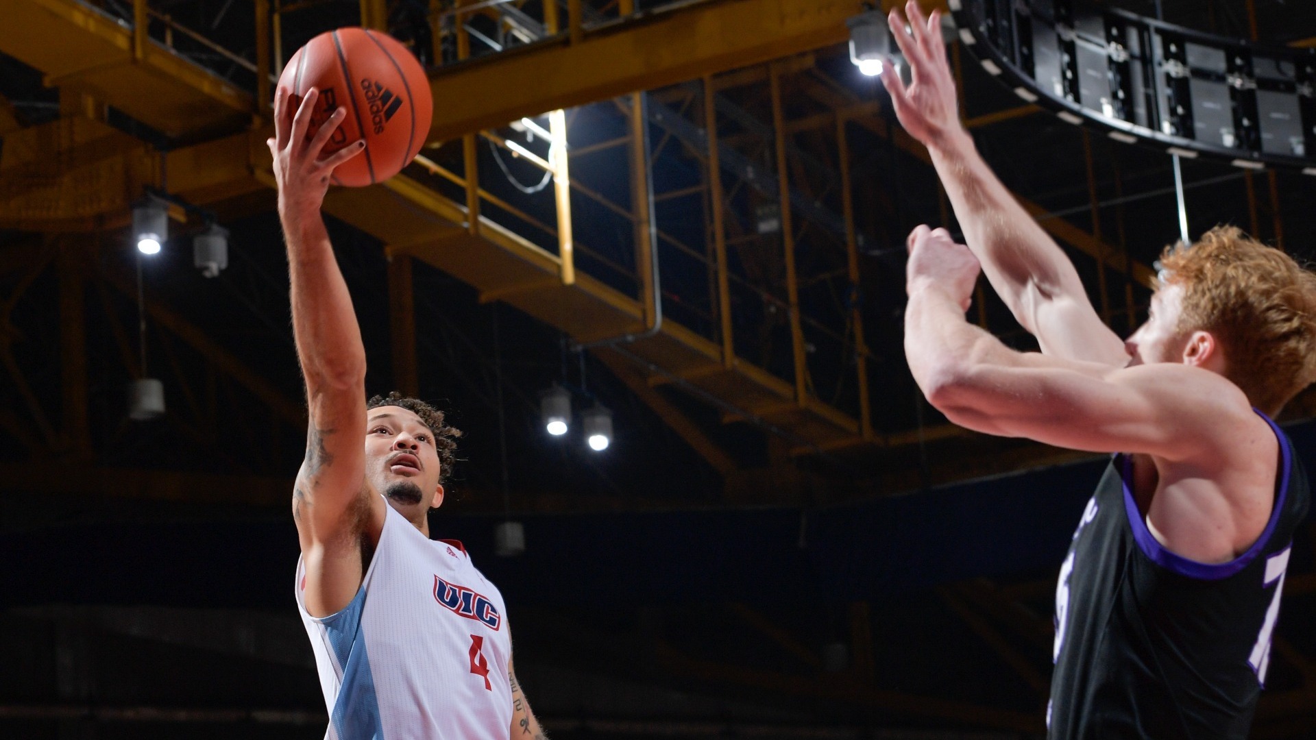 Tre Anderson - Men's Basketball - UIC Athletics