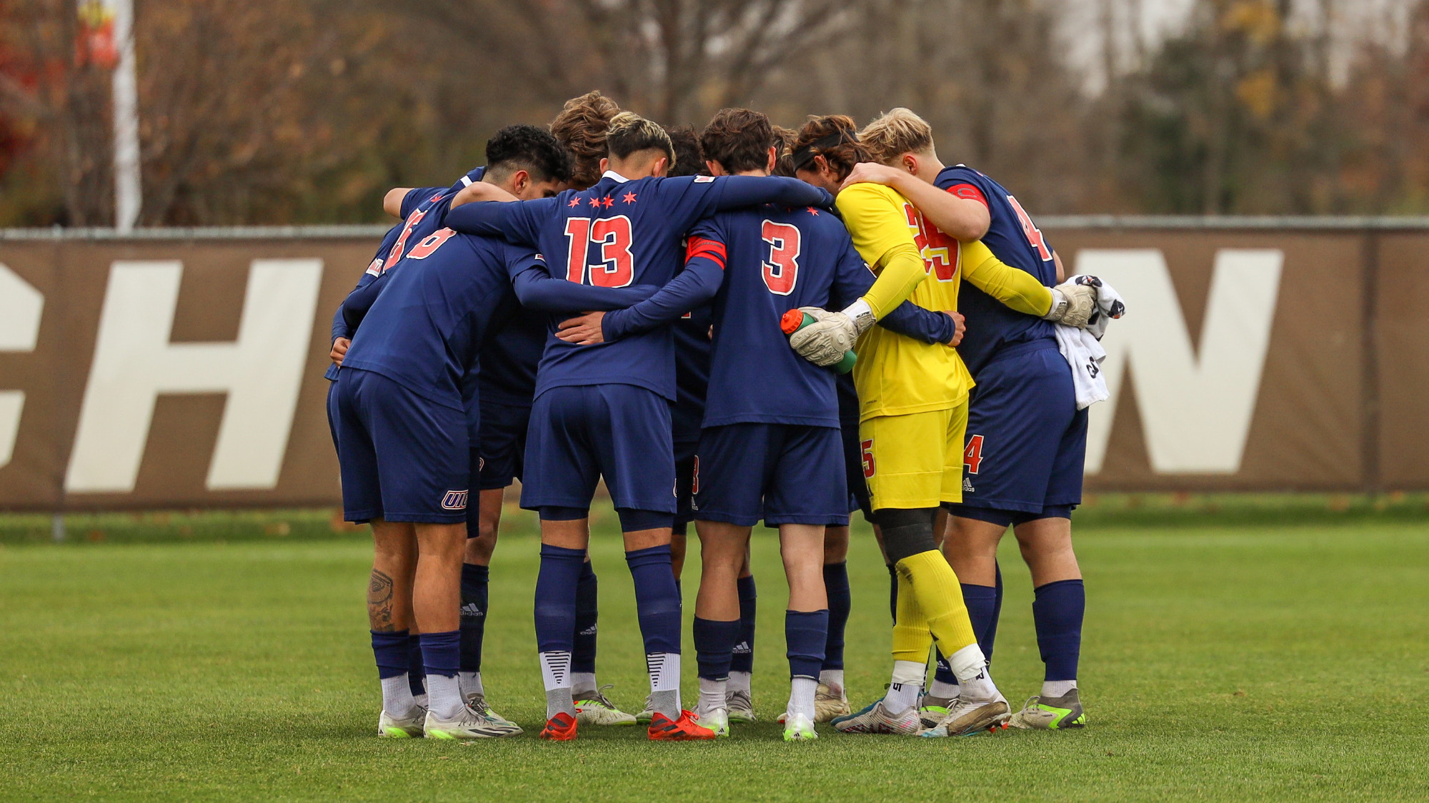Men's Soccer Drops Semifinal Match in MVC Championship Wednesday - UIC ...