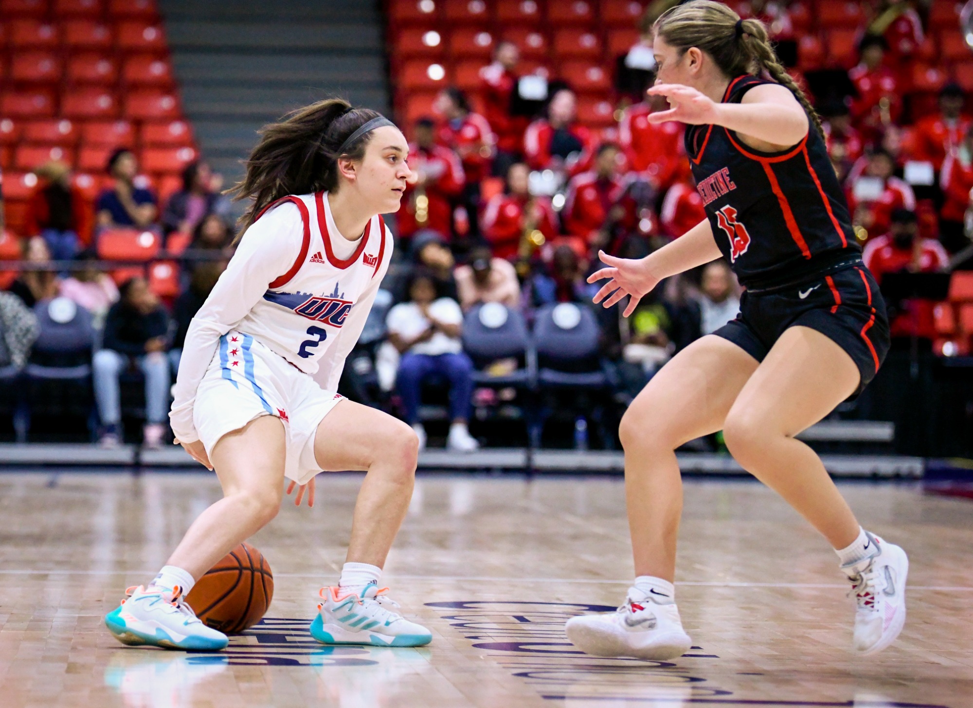 Nora Ahram - Women's Basketball - UIC Athletics