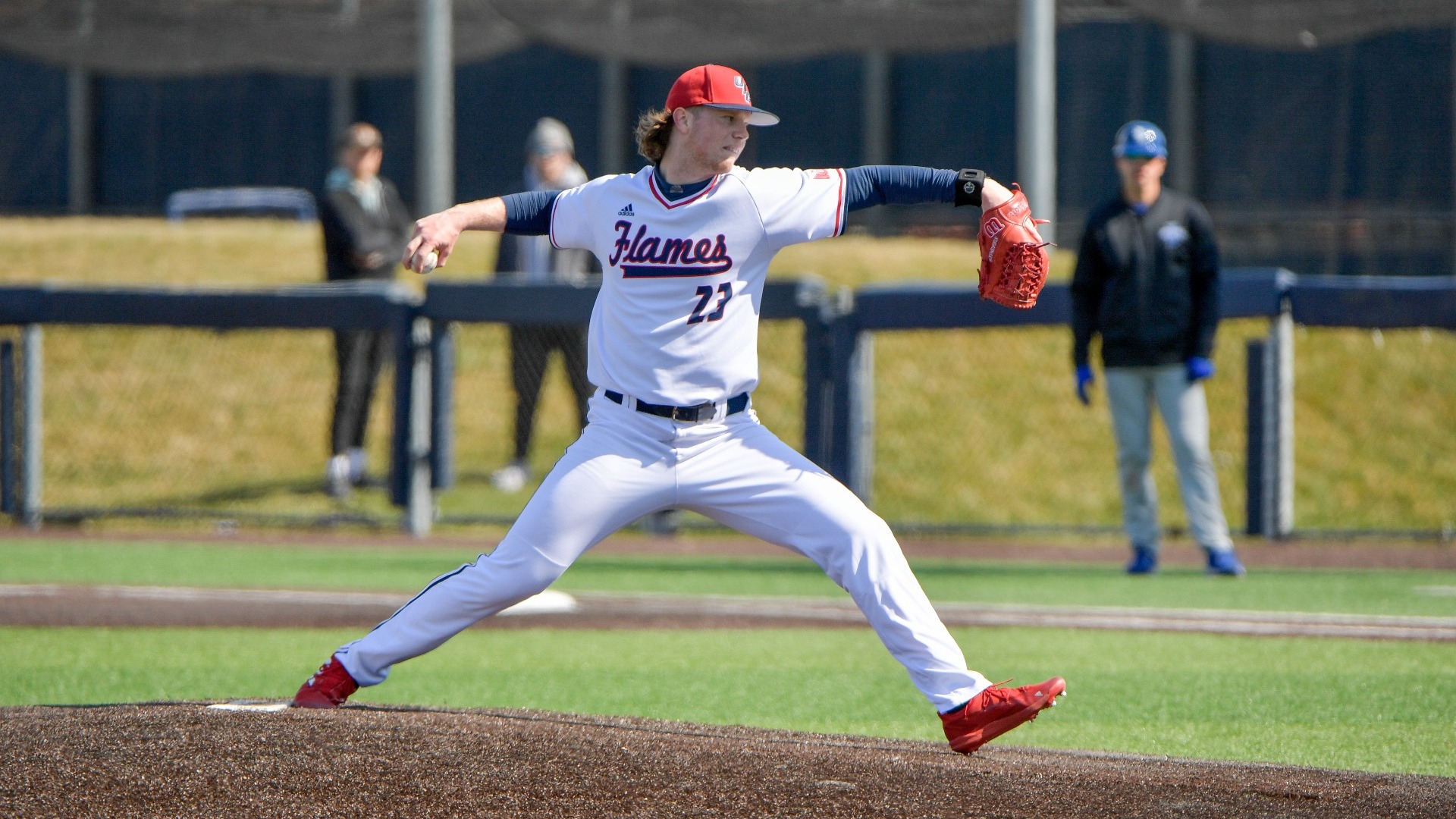 Baseball Wins Fourth Straight in Tight Contest Saturday - UIC Athletics