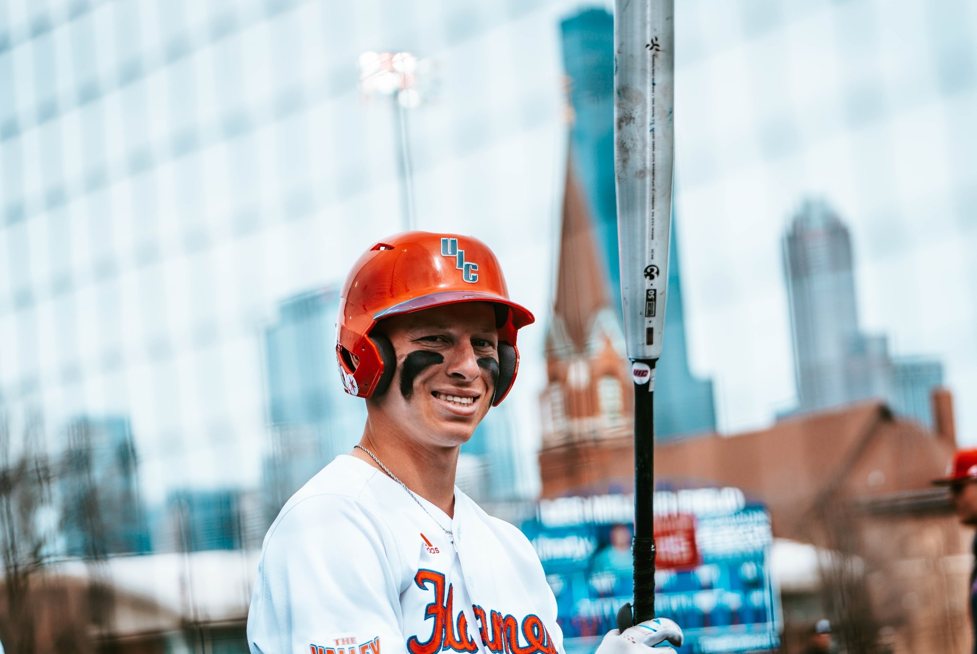 Long Ball Blasts Baseball Past Belmont - UIC Athletics