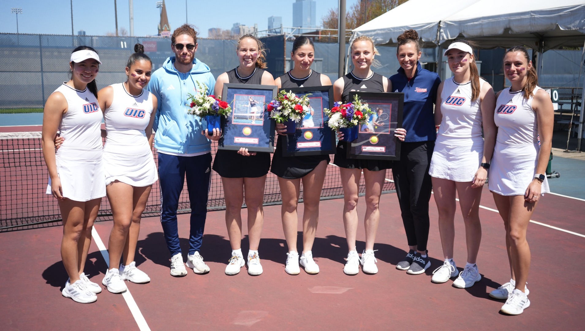 Women’s Tennis Victorious Against Valparaiso on Senior Day - UIC Athletics