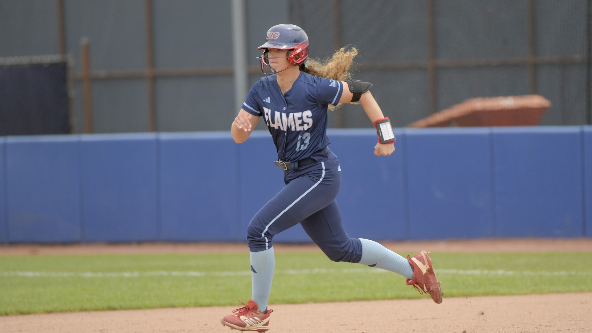Softball Drops Sunday Series Finale to Drake, 5-2 - UIC Athletics
