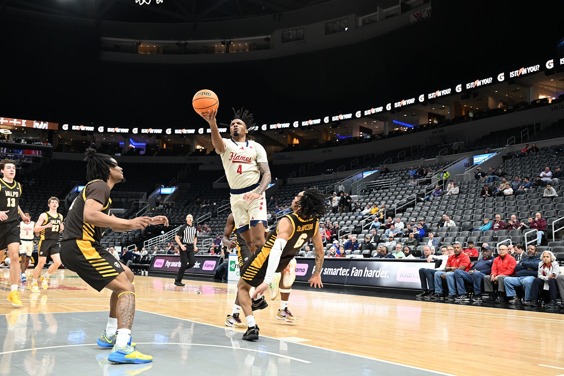 Men's Basketball Opens Second Half of Valley Season at Bradley - UIC ...