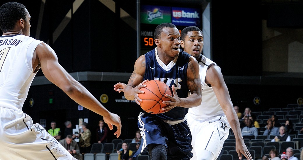 Kentrell King - Men's Basketball - UIS Athletics