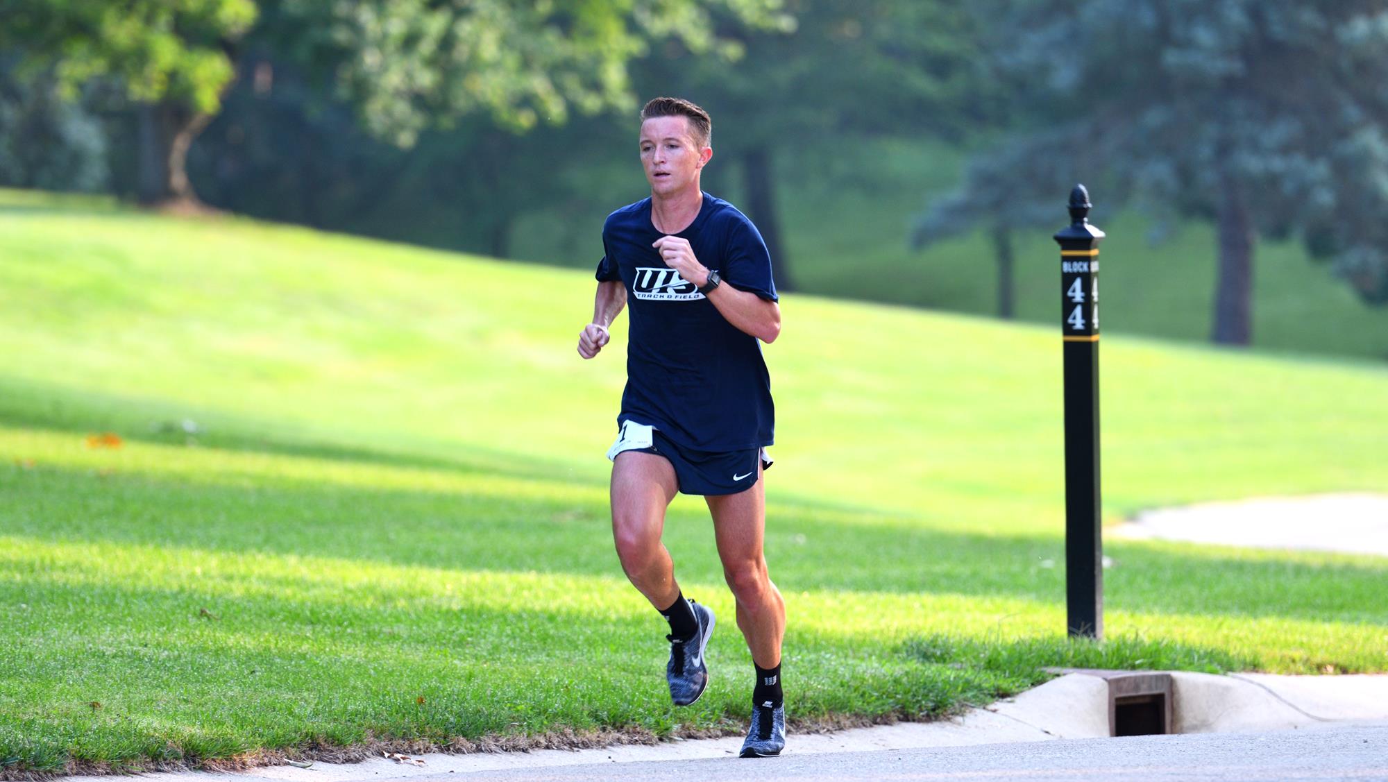 Tyler Pence Named UIS Cross Country/Track and Field Head Coach - UIS ...