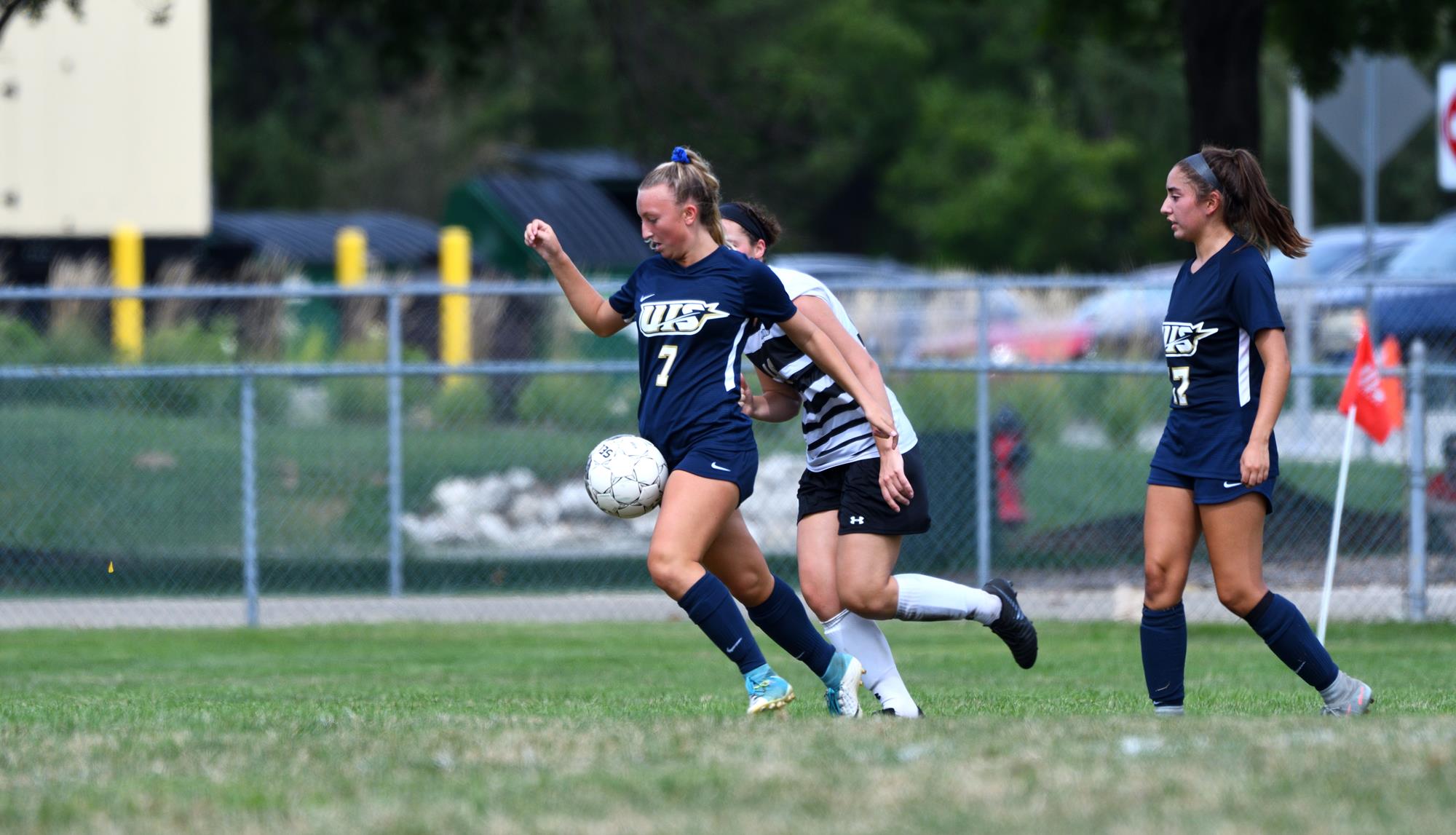 Ally Fischer - Women's Soccer - UIS Athletics