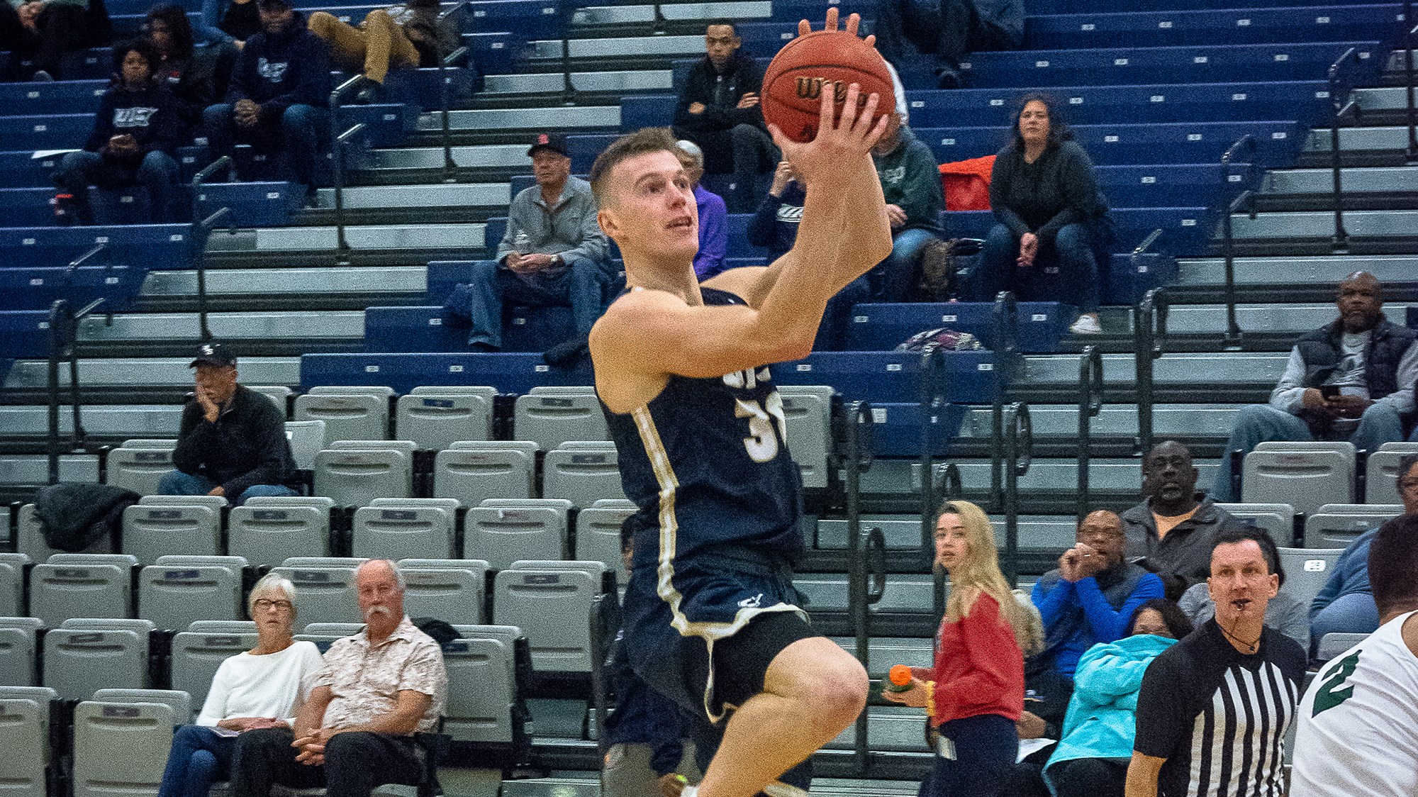 Matt Wendling - Men's Basketball - UIS Athletics