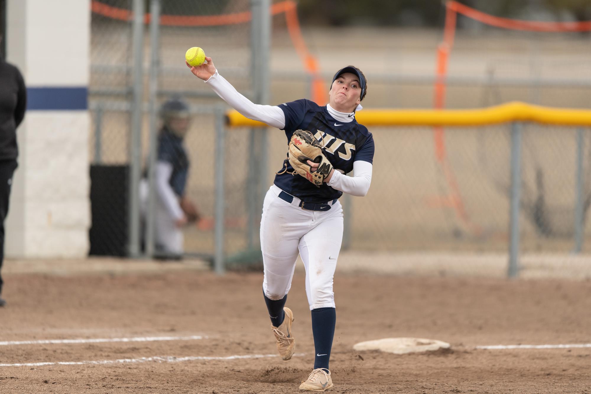 Calla Wickenhauser - Softball - UIS Athletics