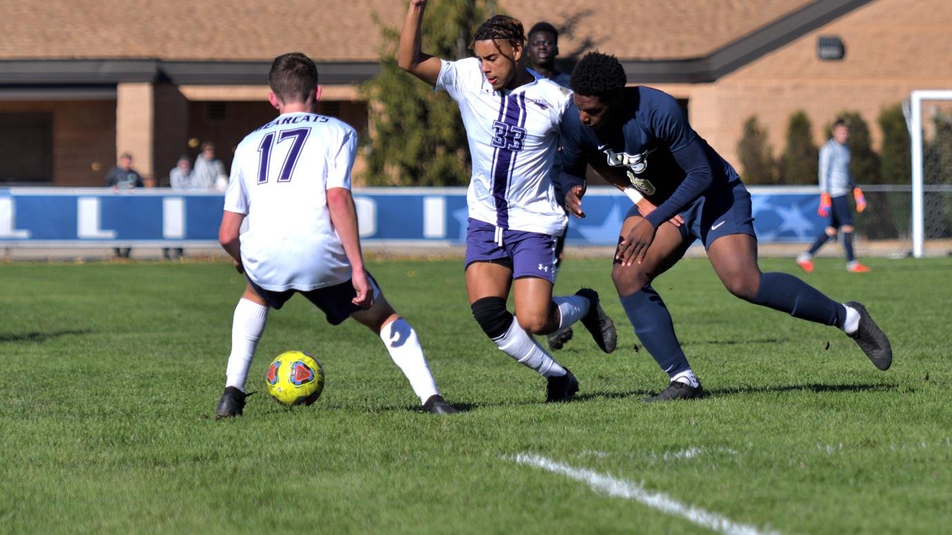 Quentin Reese - Men's Soccer - UIS Athletics