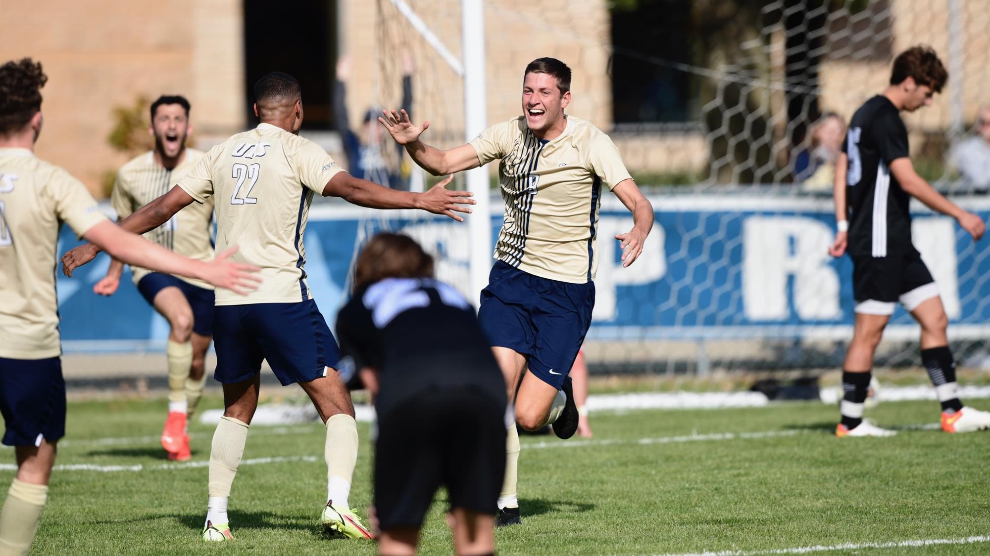 Lars Brinkman - Men's Soccer - UIS Athletics