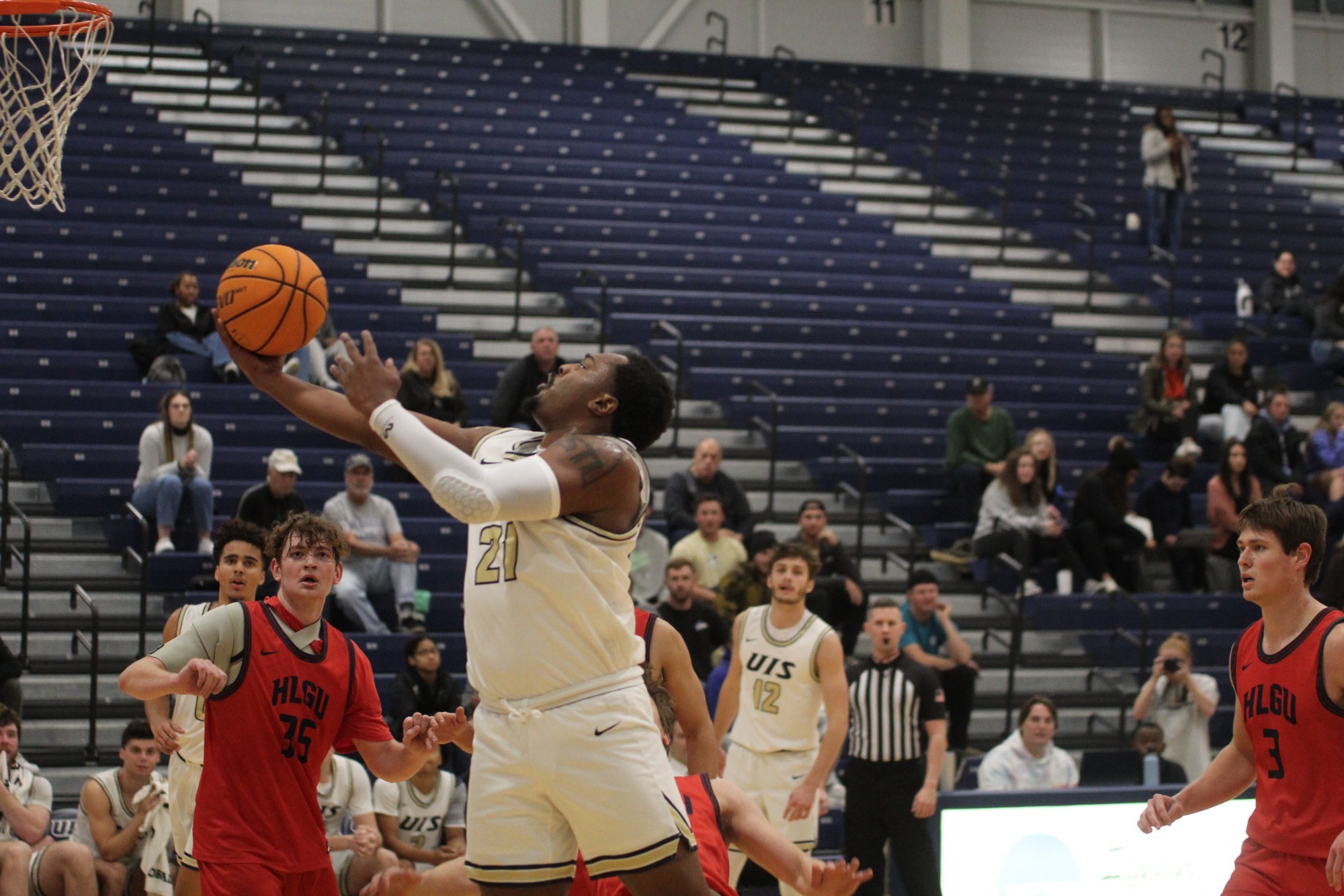 DeAndre Campbell - Men's Basketball - UIS Athletics