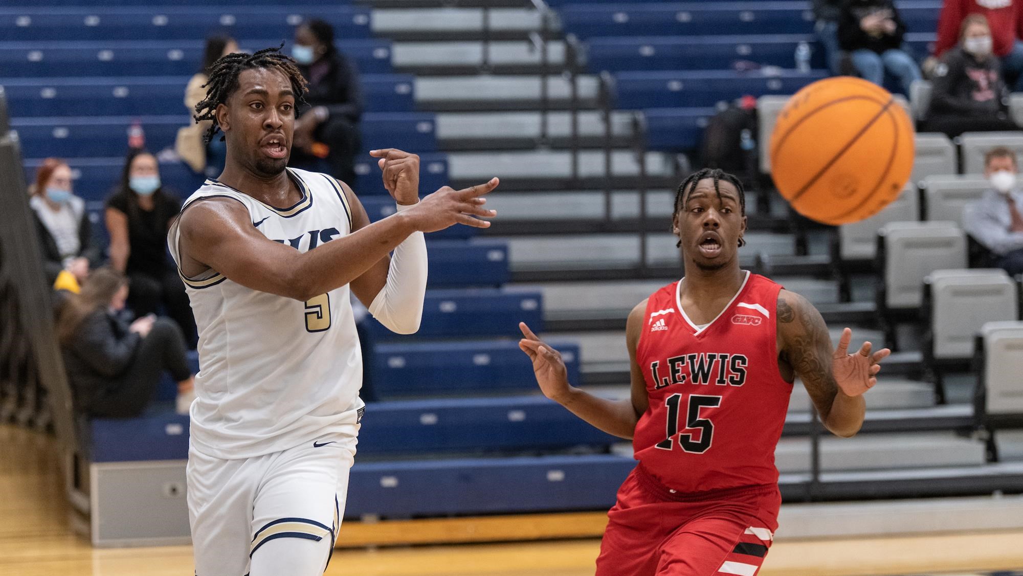 Chris Hamil - Men's Basketball - UIS Athletics