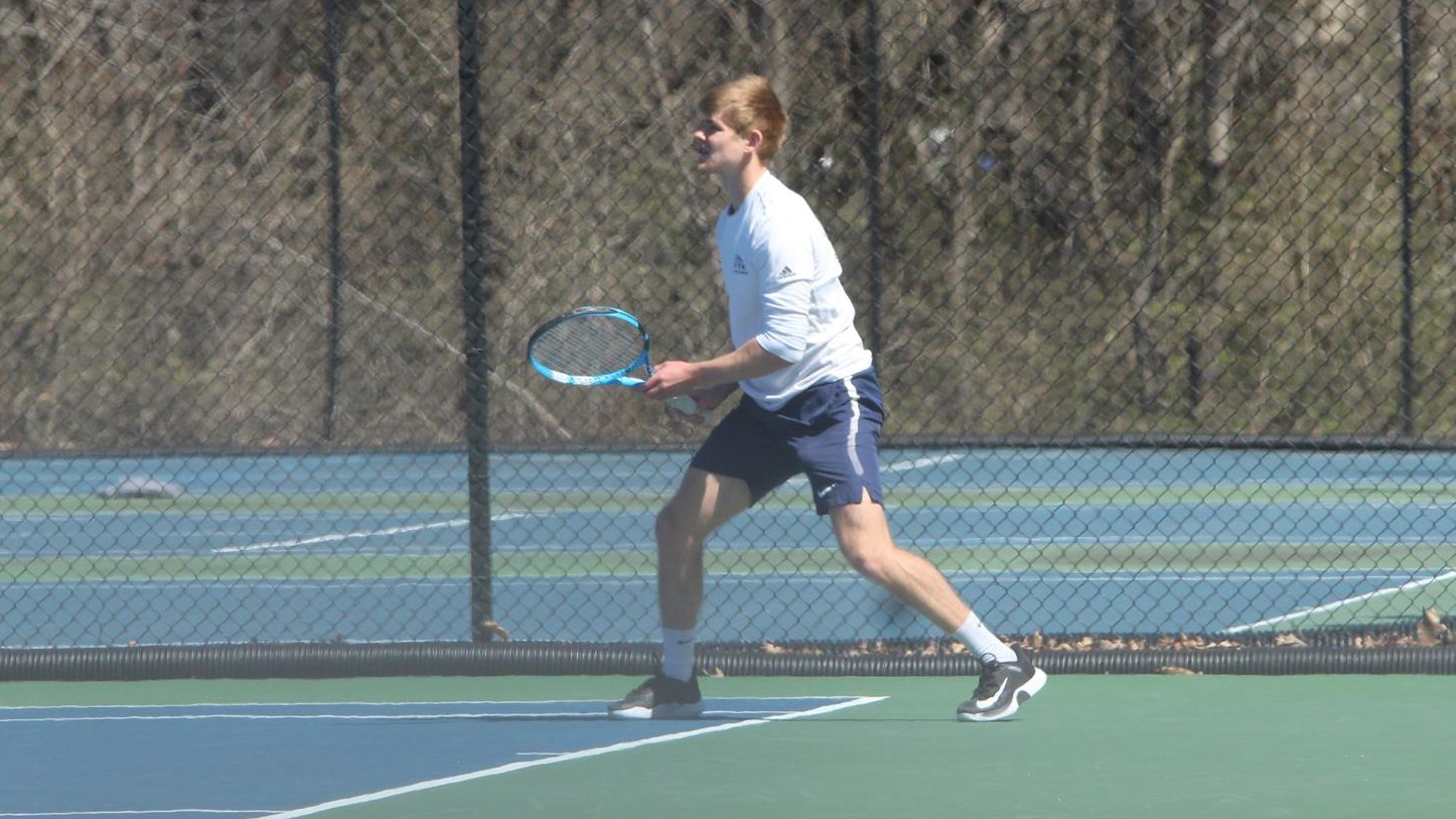 Matthew Lapsley - Men's Tennis - UIS Athletics