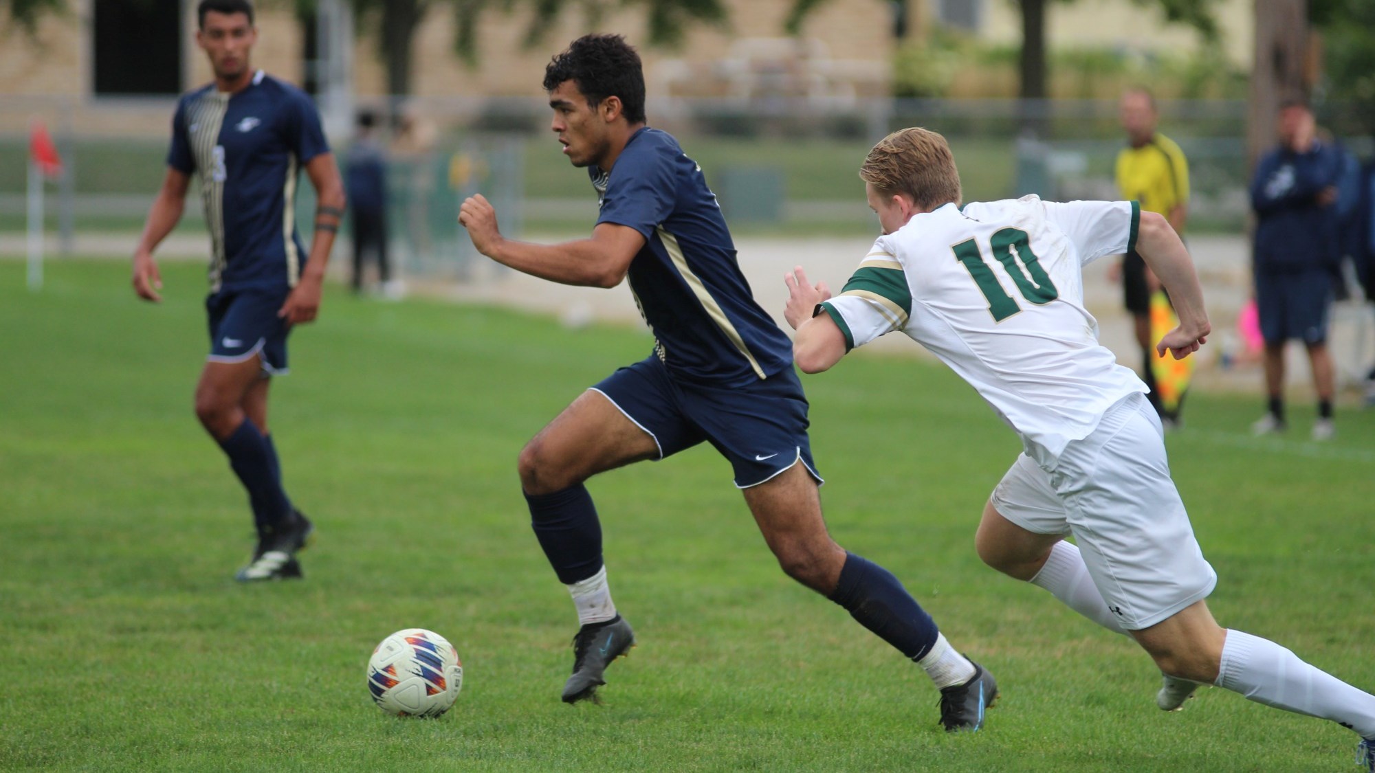 Men's Soccer Settles For Tie After Numerous Bad Bounces - UIS Athletics