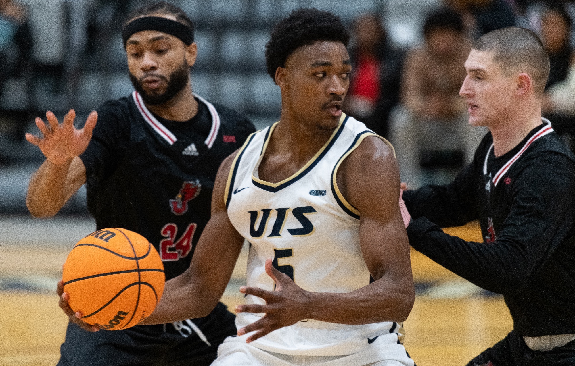 Jacob Hanna - Men's Basketball - UIS Athletics