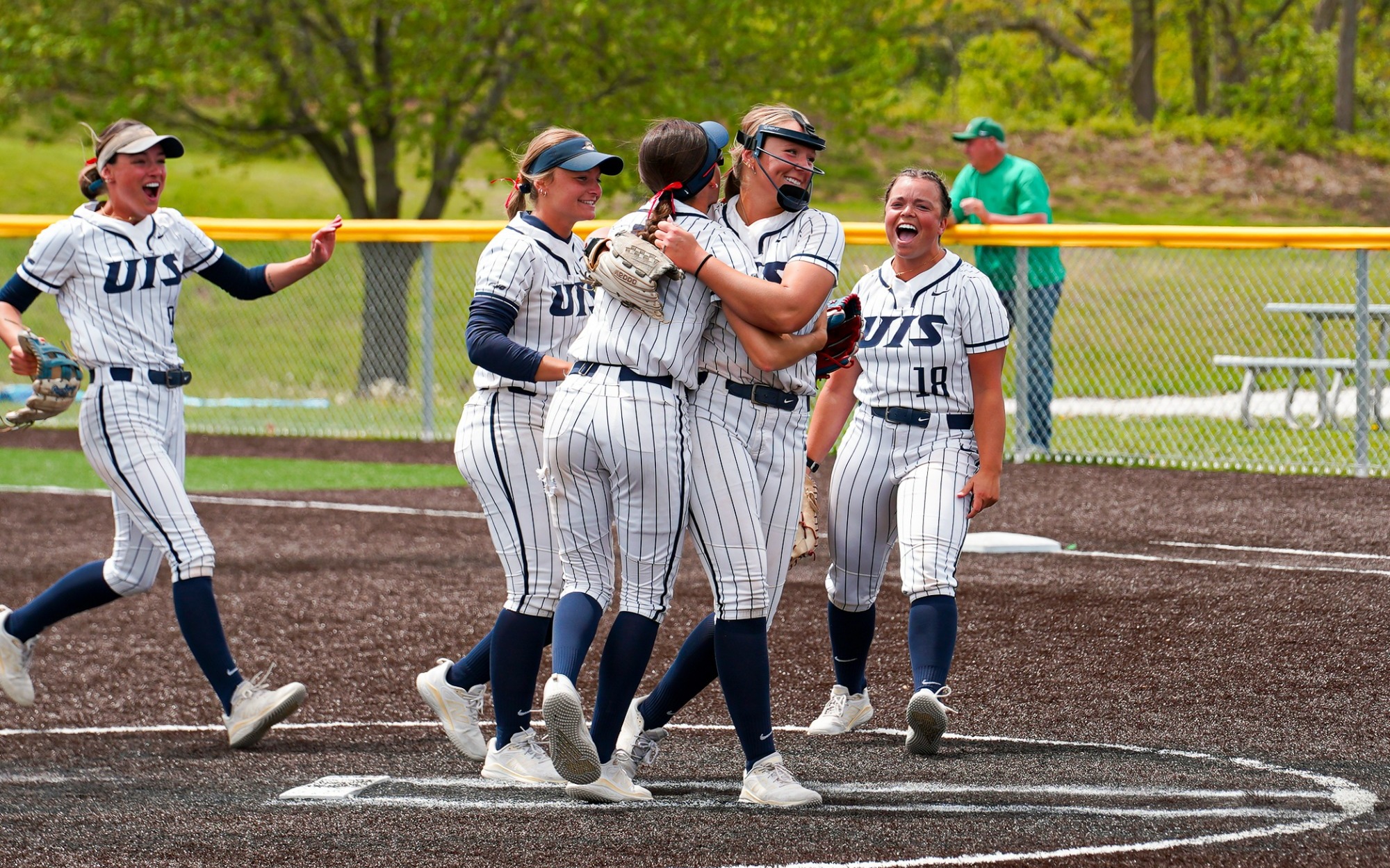 UIS Softball Announces Four Additions to Its 2023-2024 Roster - UIS ...