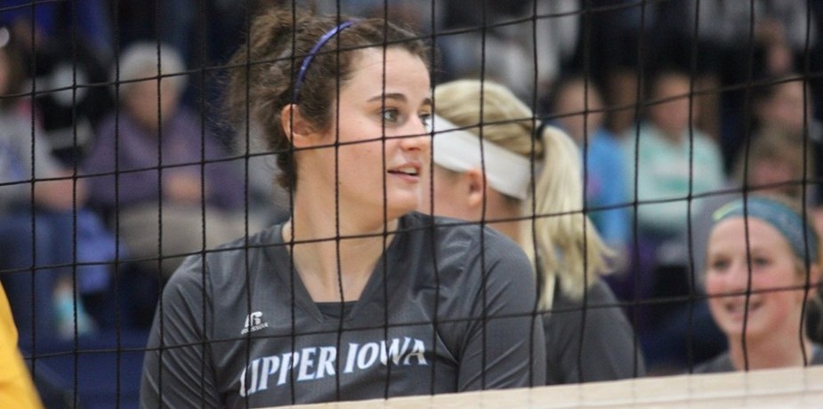 Jennifer Mundt - Volleyball - Upper Iowa University Athletics