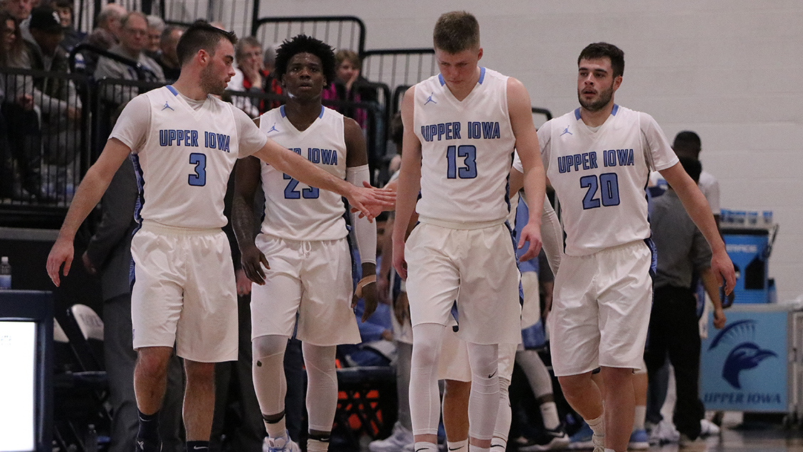 Carson Parker - Men's Basketball - Upper Iowa University Athletics