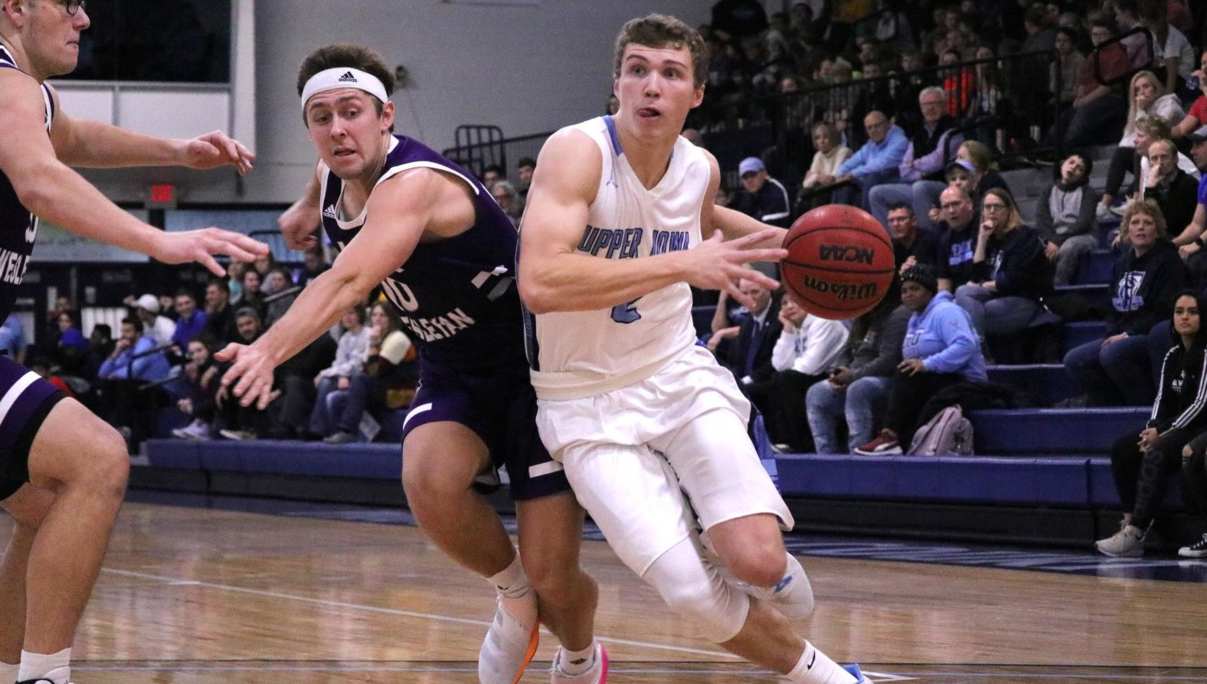 Second Half Surge Pushes Peacocks Past Tigers - Upper Iowa University ...