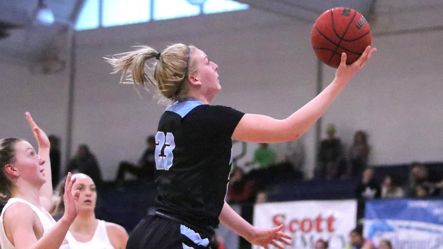 Peacocks Battle Bradley Braves In DI Exhibition Matchup - Upper Iowa ...